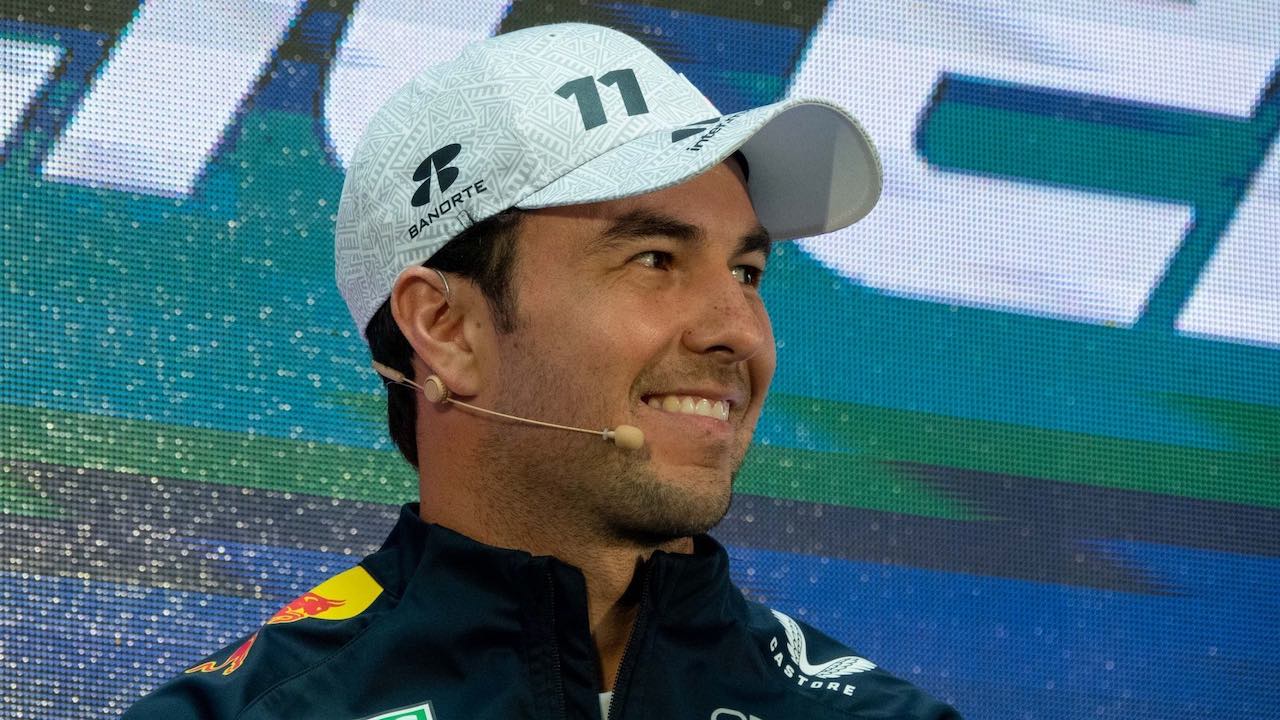 Checo Pérez se Reúne con Fans en CDMX y Deja en Ridículo a Verstappen | N+