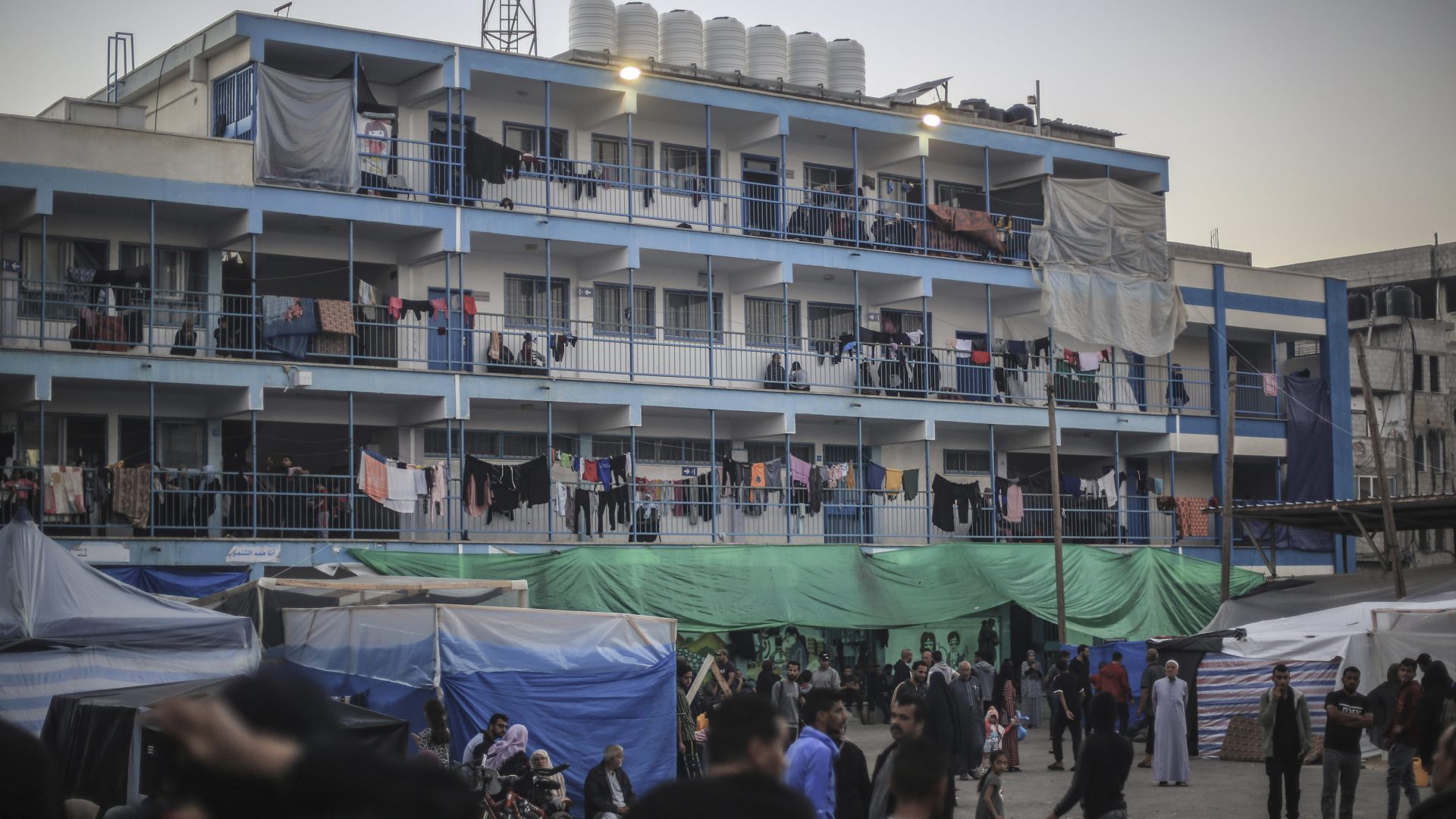 En Gaza, las Infecciones se Propagan al Carecer de Medicinas e Higiene | N+