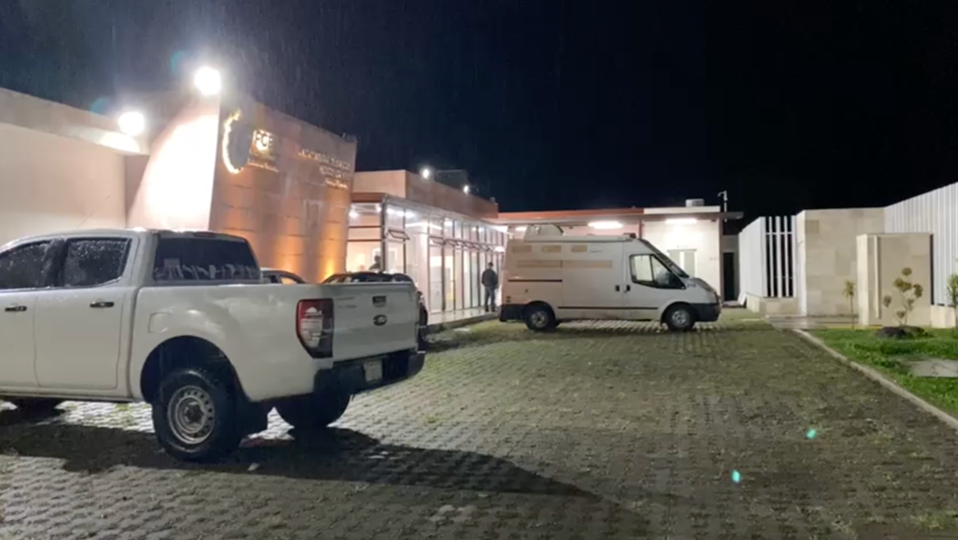 Cuerpos Desmembrados Localizados en Tuxpan son Trasladados al Semefo de Nogales | N+