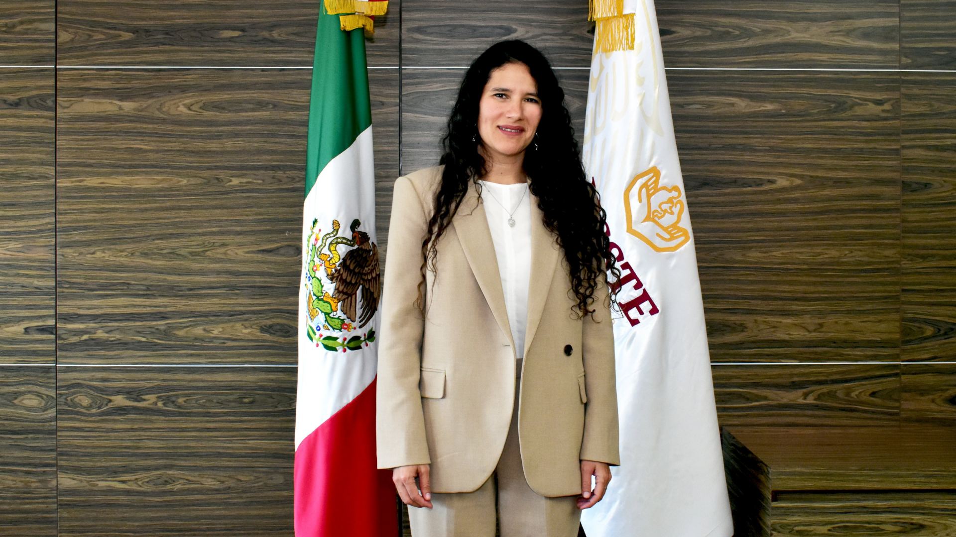 ISSSTE: Bertha Alcalde Luján es la Nueva Directora General Tras ...