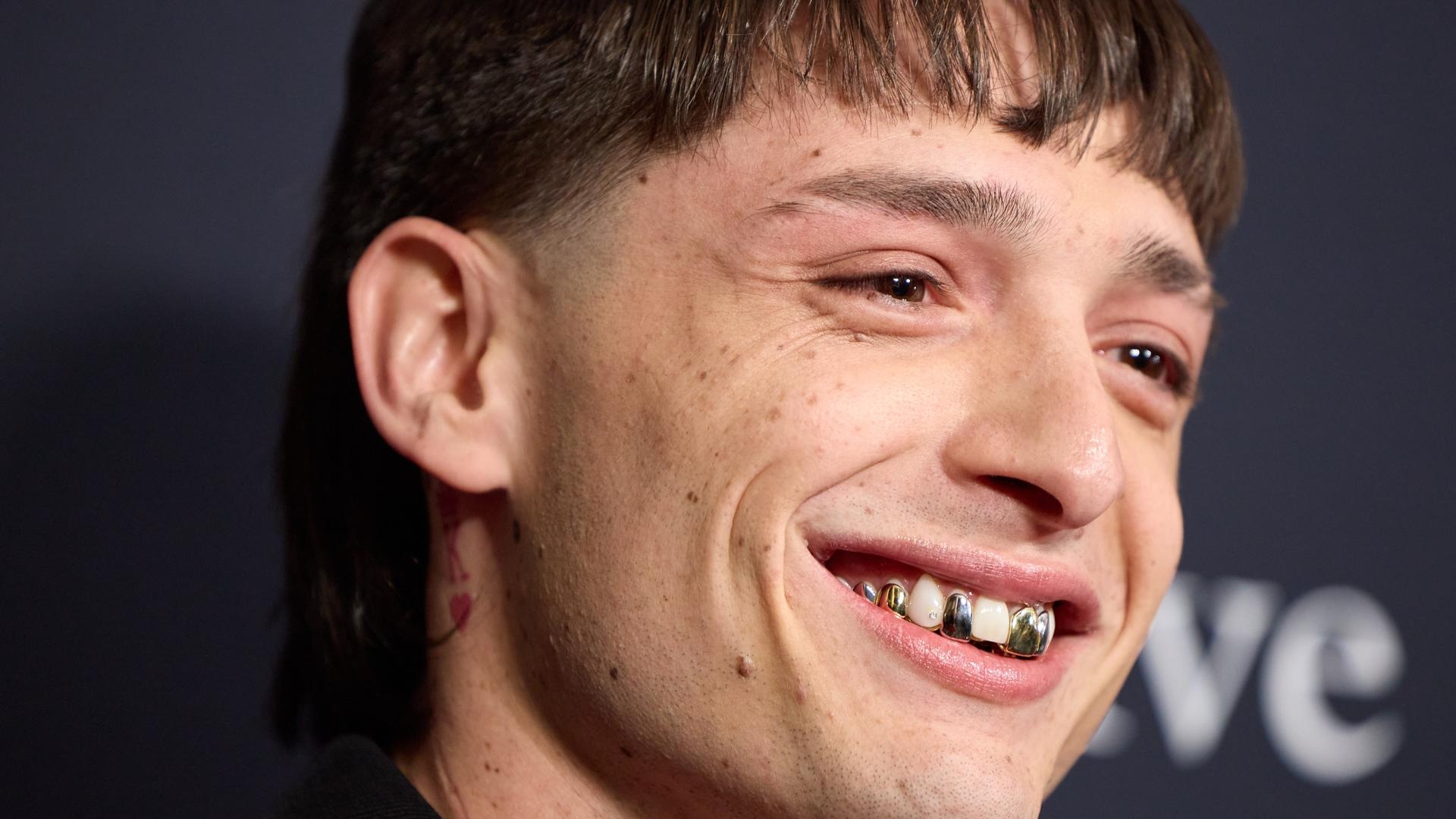 Peso Pluma y Rubén Blades se Llevan el Triunfo en la Premiere de los Grammy | N+