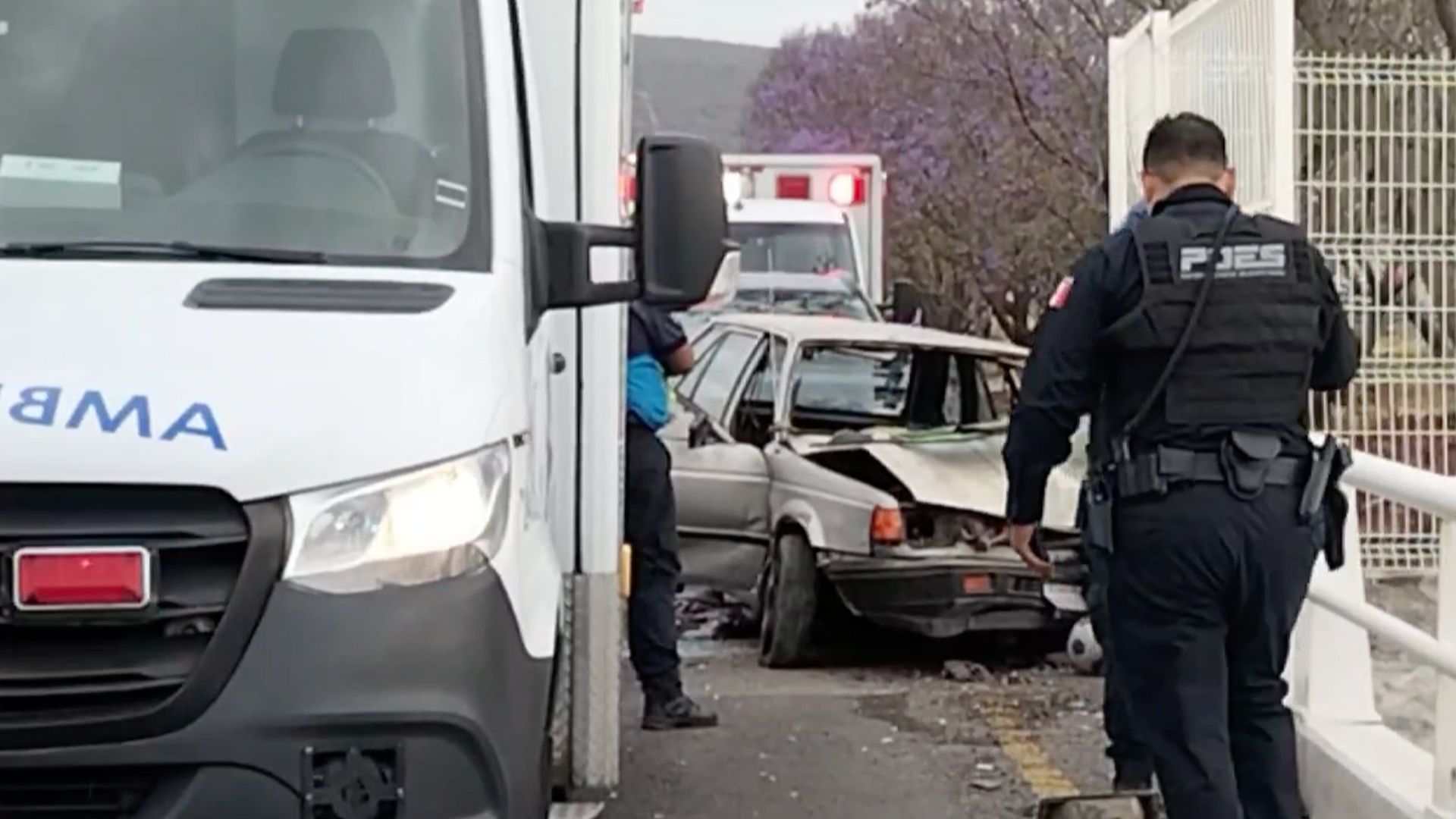 Choque Vehicular en Anillo Vial Fray Junípero Serra Deja Dos Lesionados | N+