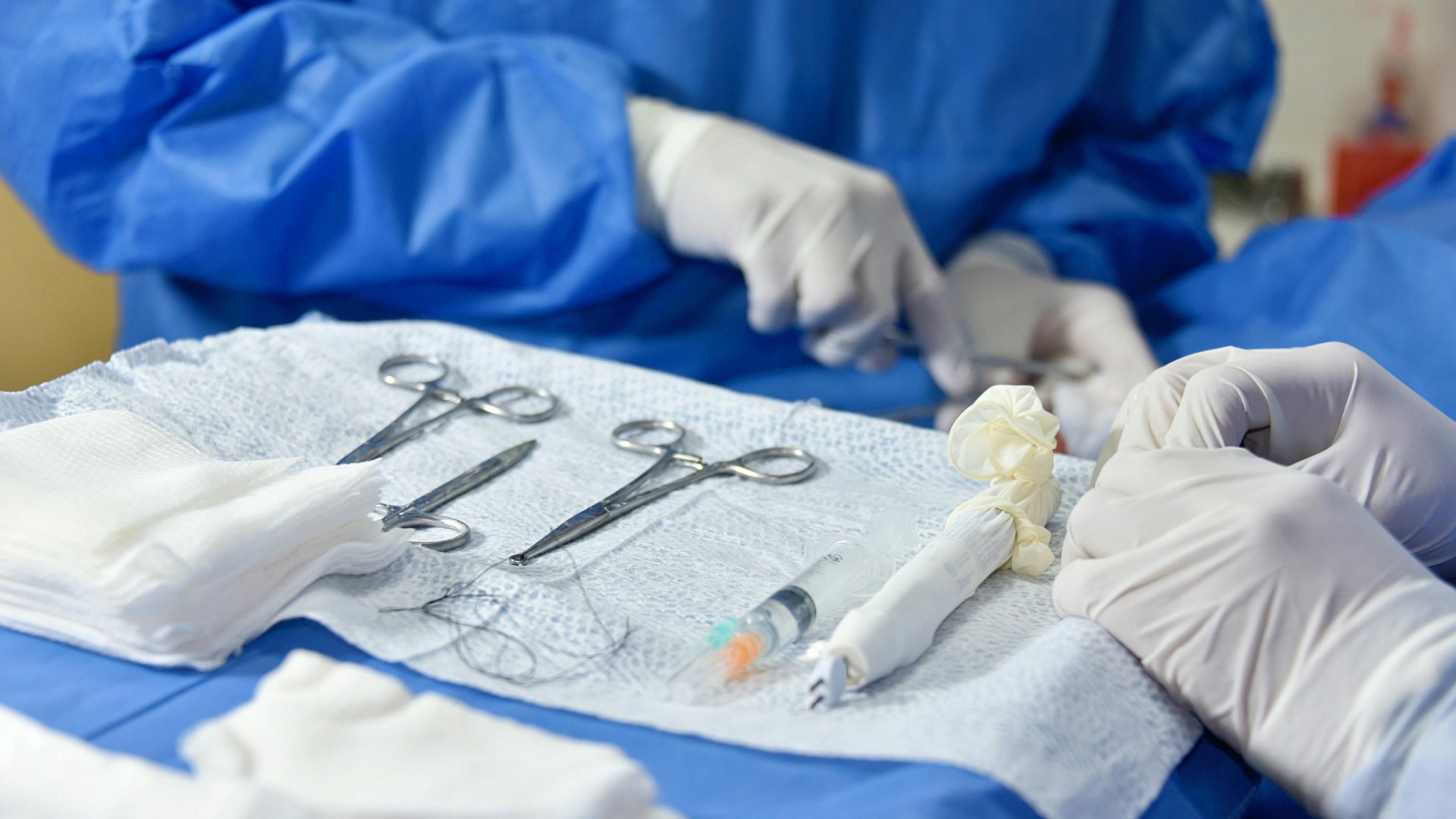 Hombre Va al Doctor por Cirugía de Vesícula y le Hacen la Vasectomía | N+