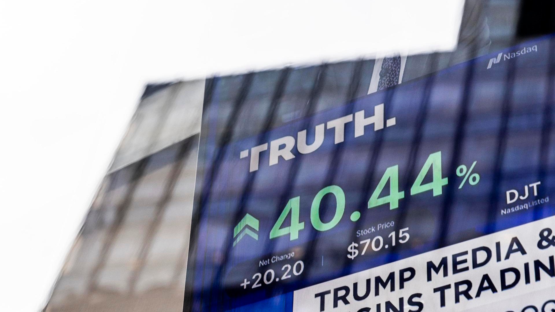 Truth Social, de Trump, Debuta con Éxito en Bolsa de Nasdaq; ¿Cuánto ...