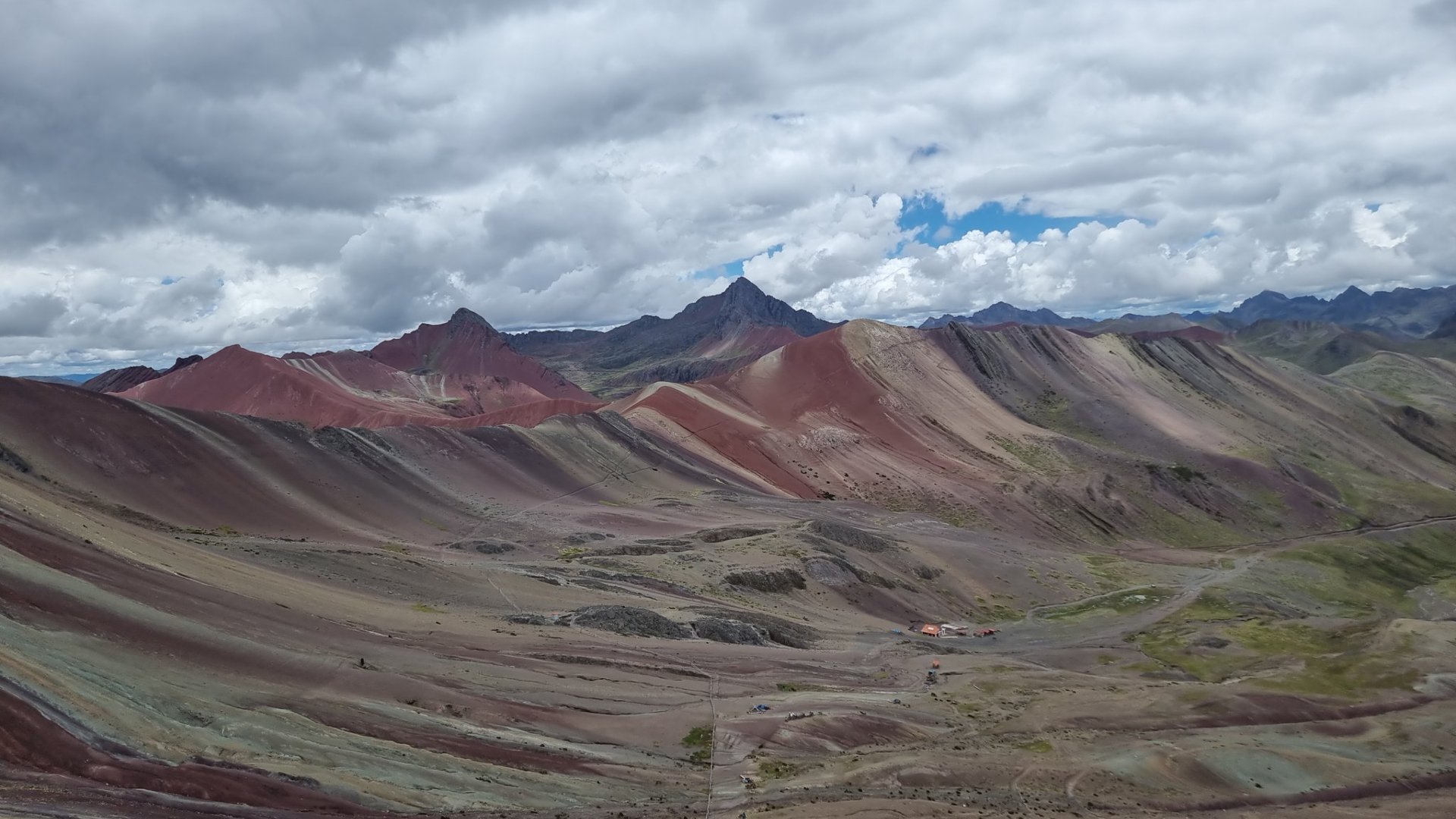 Muere Guía y Turistas Resultan Heridos por Rayo en la Montaña de los Siete Colores | N+