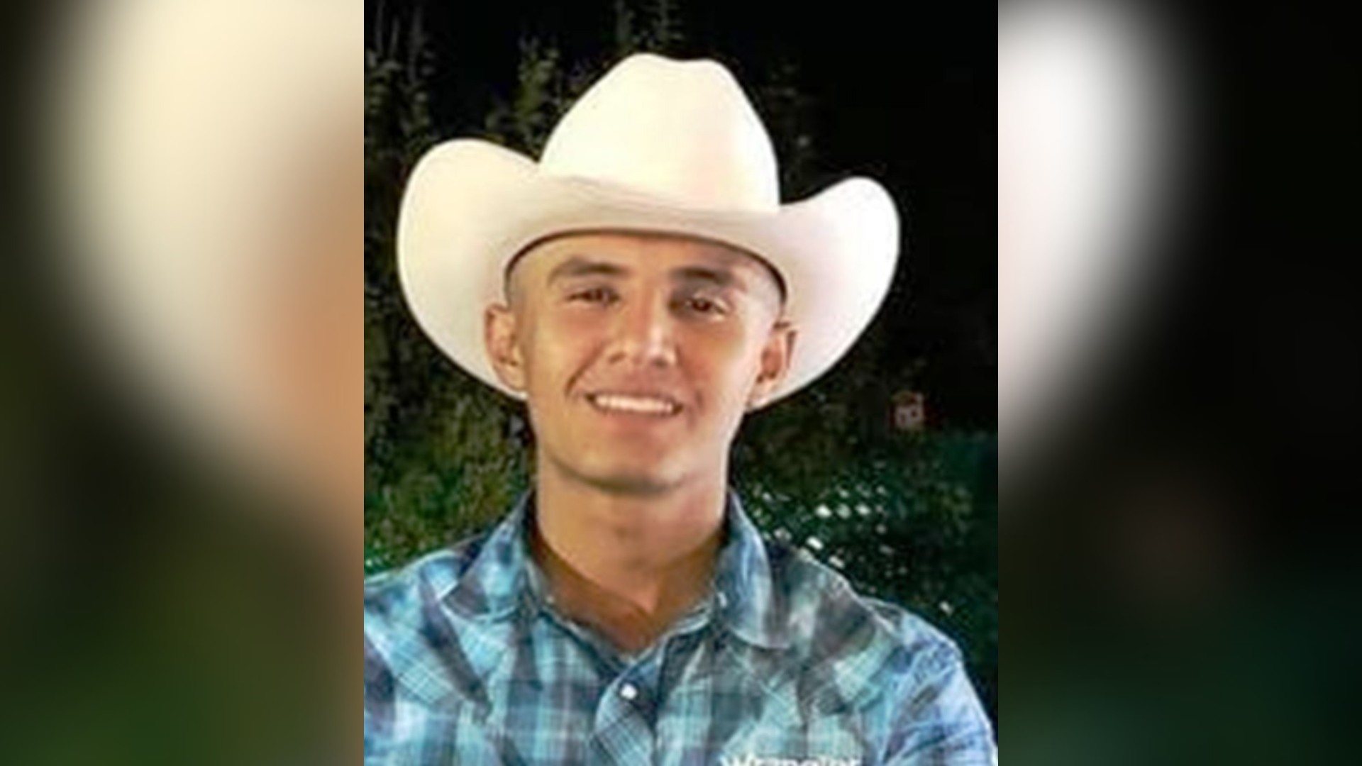 Buscan A Joven De 19 Años Desaparecido Tras Salir De Su Trabajo En