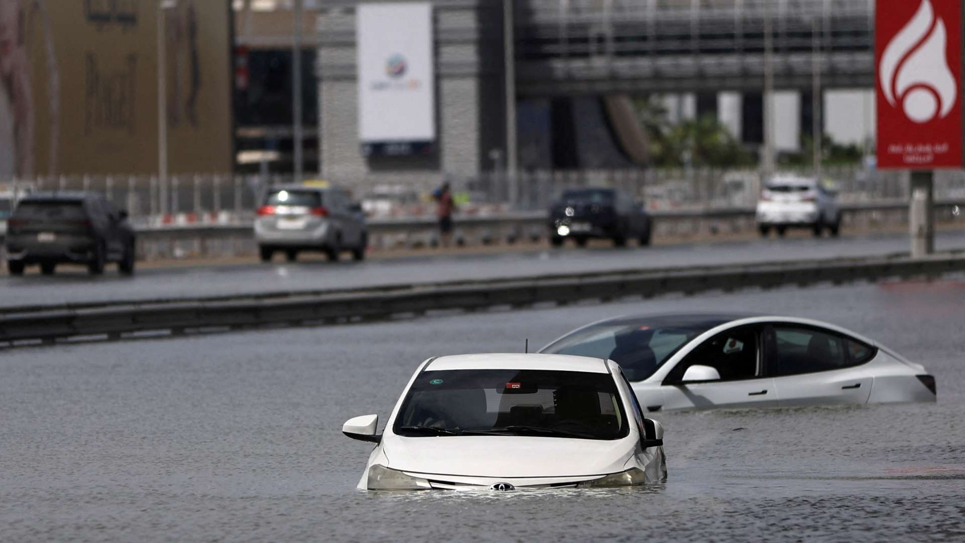 ¿Qué Pasó en Dubái? Un Año de Lluvia en 1 Día Provoca Inundaciones ...