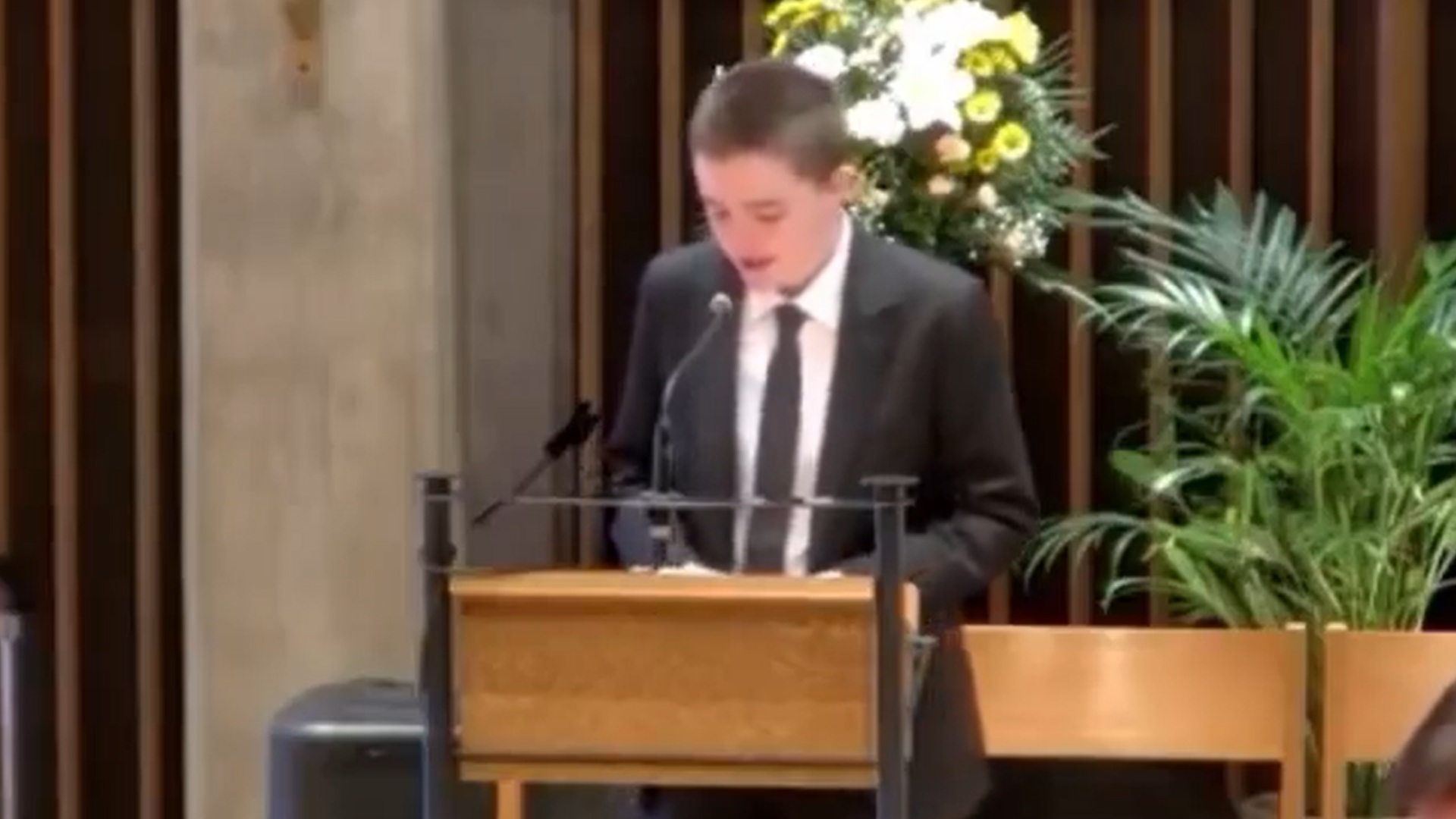 Fin Affleck: Hijo de Ben Affleck y Jennifer Garner se Declara No ...