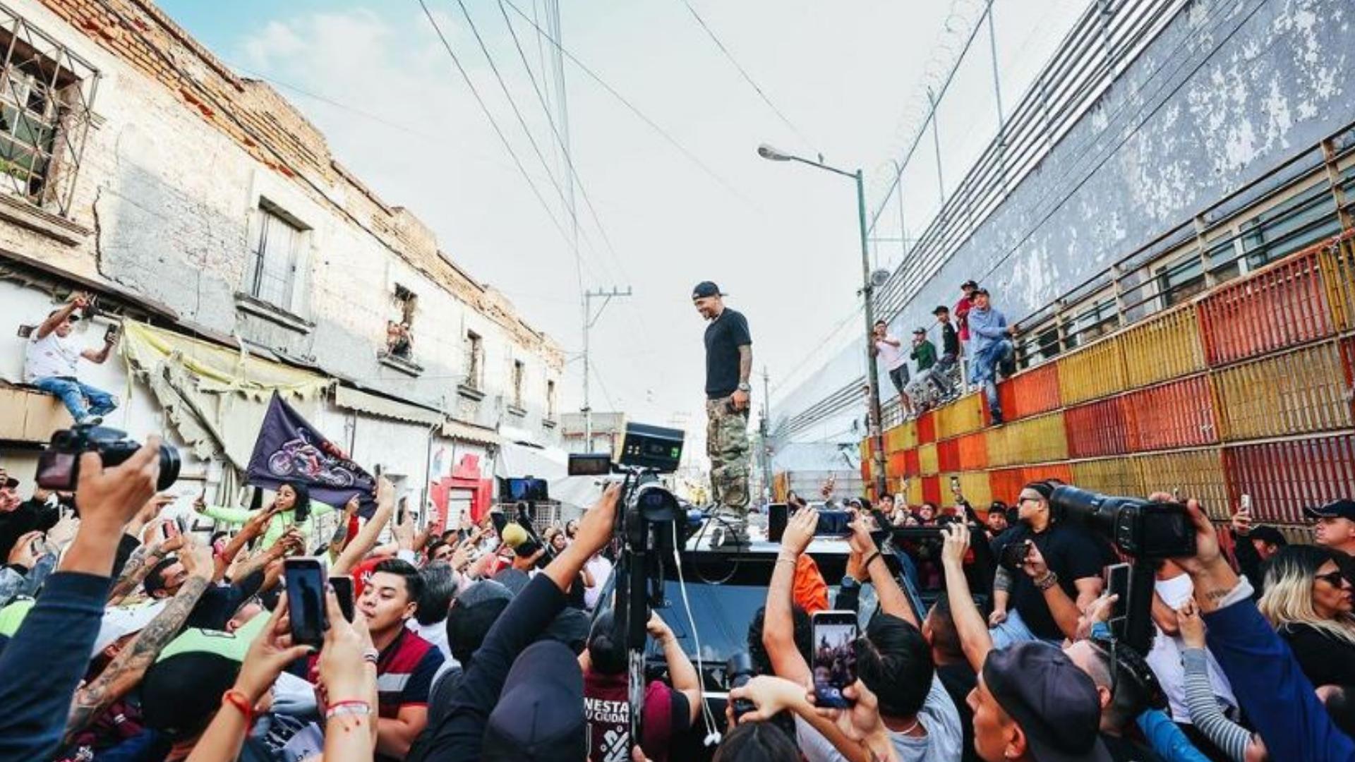 Ozuna Visita Tepito y Causa Sensación en el Barrio Bravo de la CDMX: Video | N+