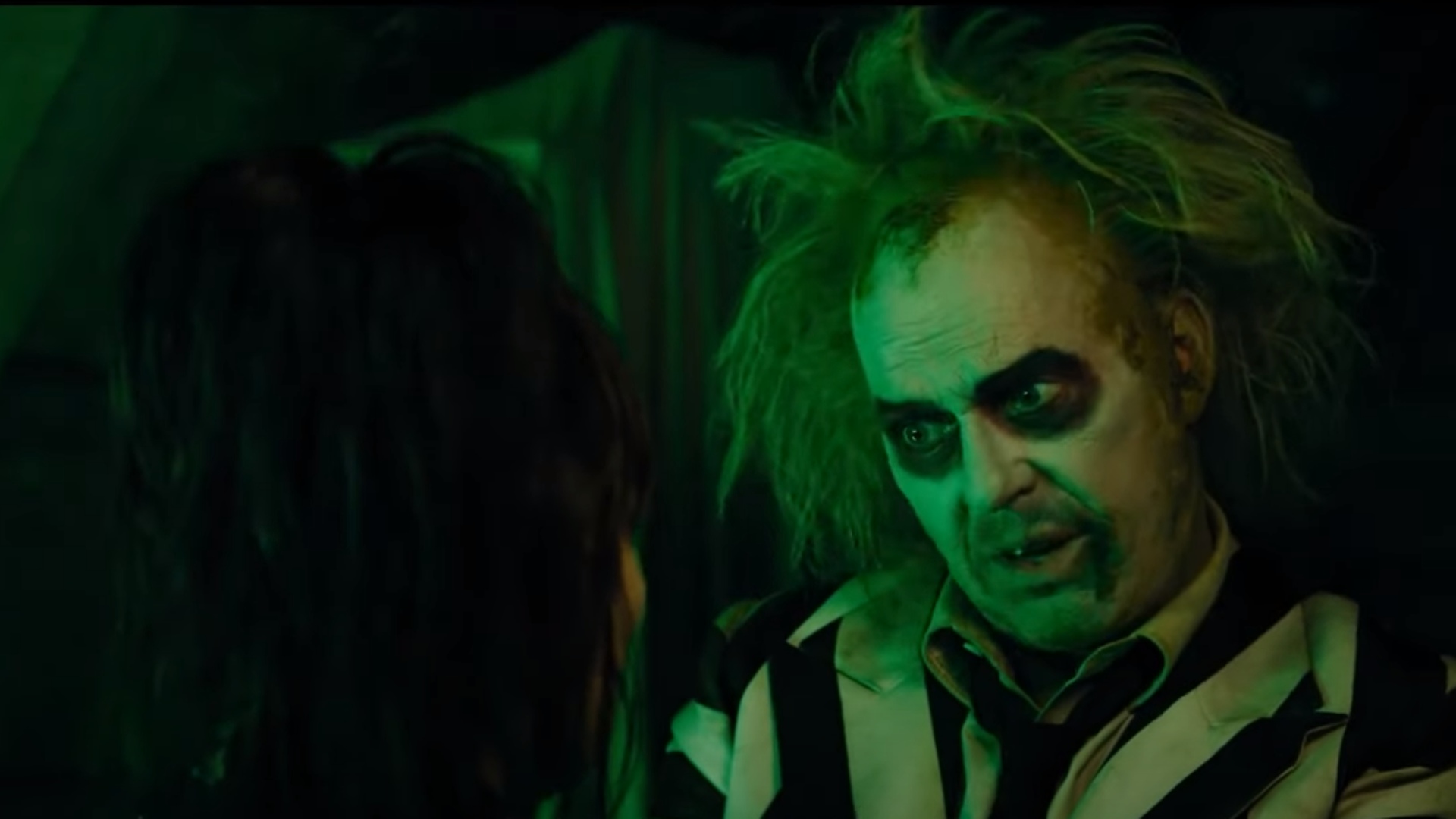Sorprende Tráiler Oficial de 'Beetlejuice 2', Michael Keaton Está de Regreso | N+