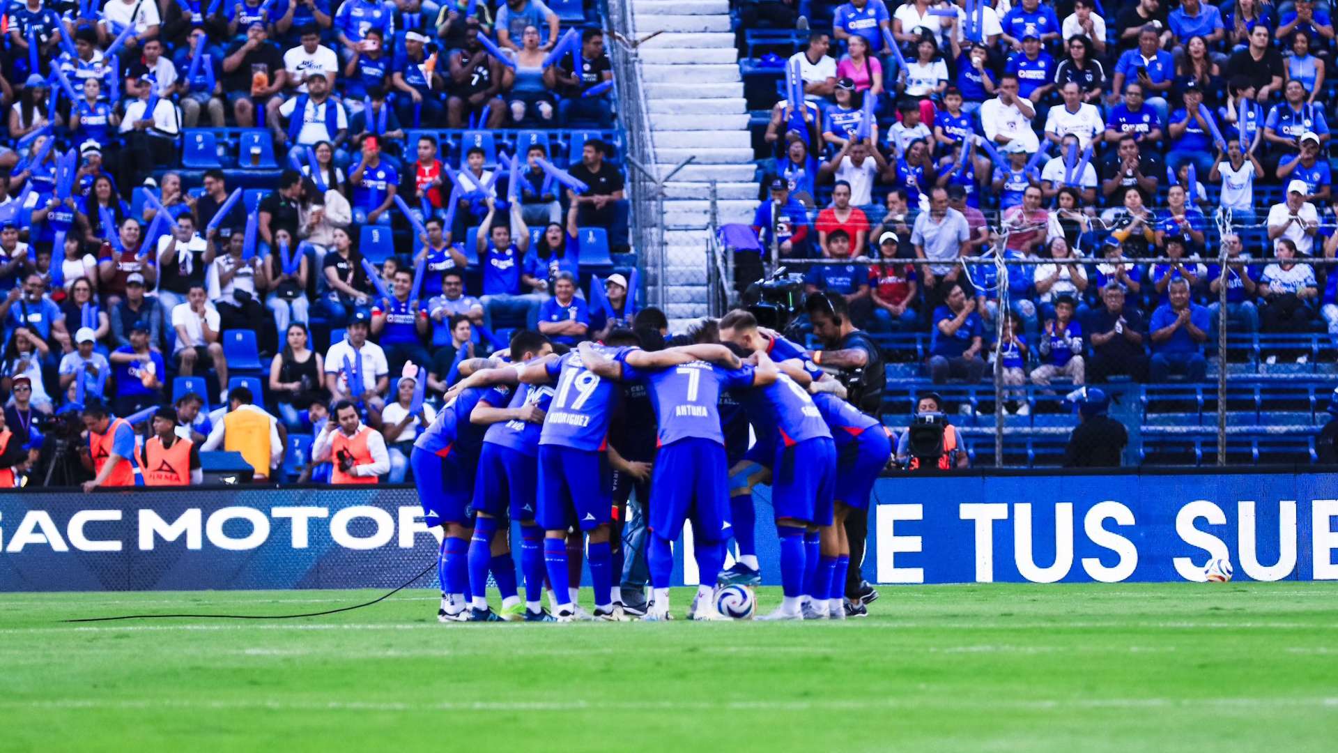 Cruz Azul vs América: Qué Canal Pasan en TV Abierta y Online la Ida de ...