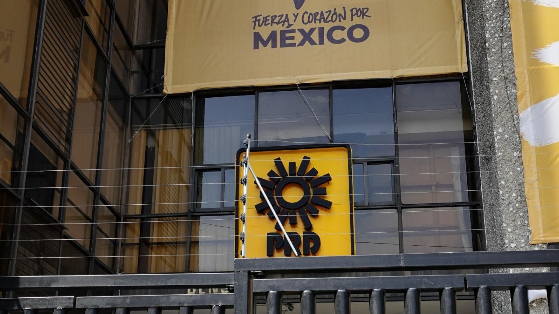 AMLO Habla sobre el PRD y Por Qué Considera Importante al Partido en la ...