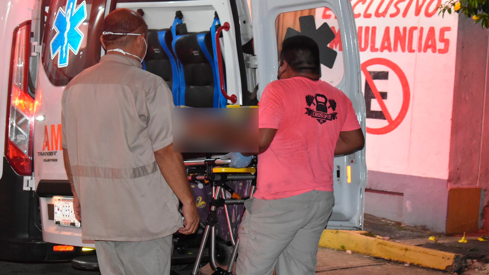Hombre Asesina a su Pareja a Machetazos en el Sur de Veracruz | N+