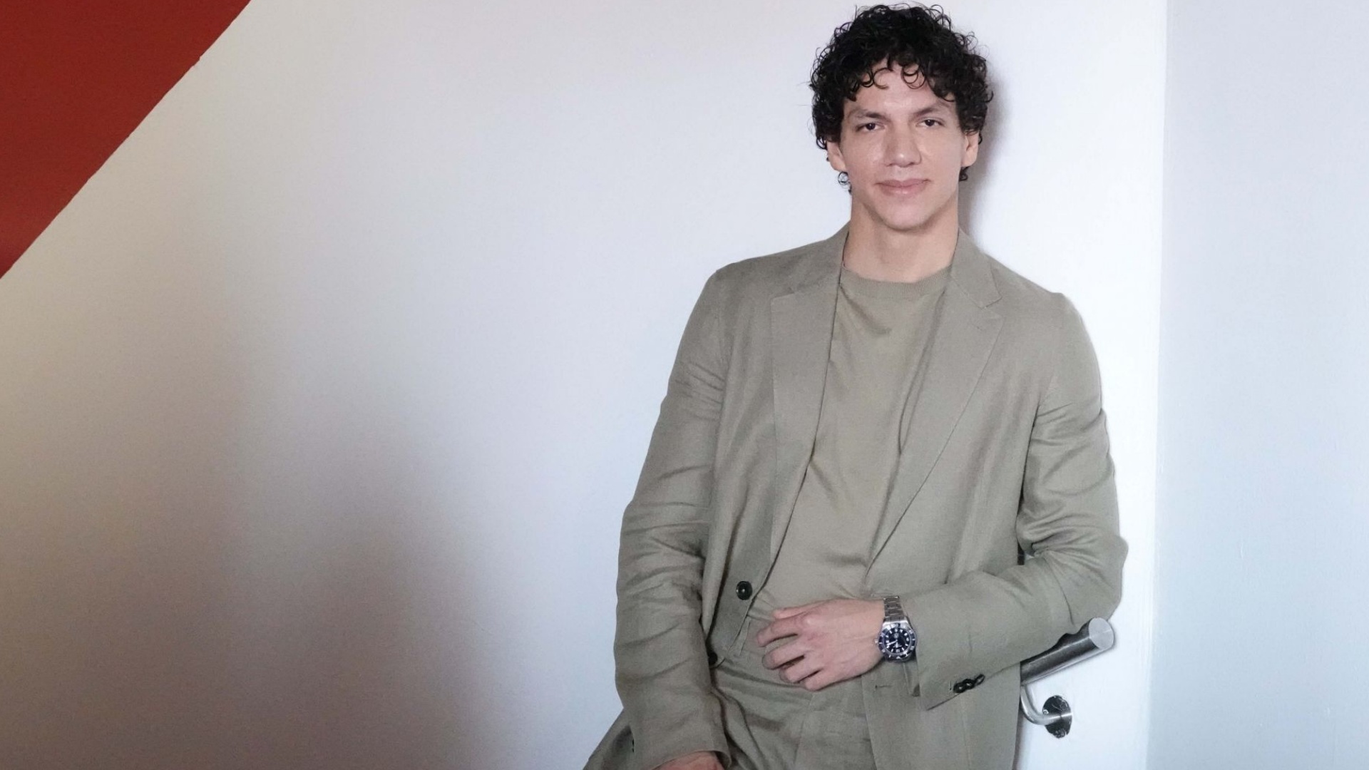 Isaac Hernández Hace Historia como Primer Bailarín Mexicano en American ...