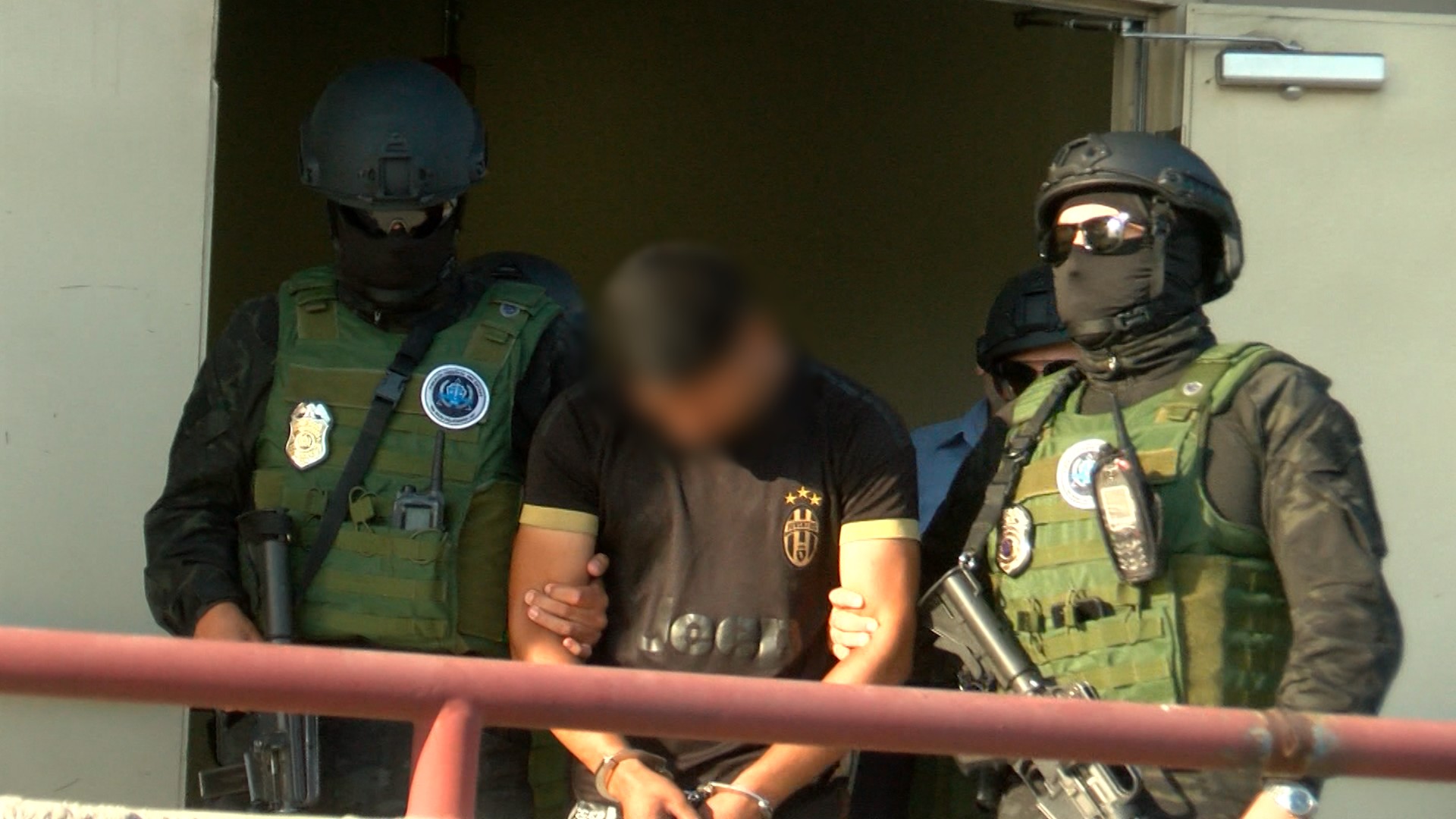 Trasladan a Presunto Feminicida de Paola Bañuelos al CERESO de Mexicali ...