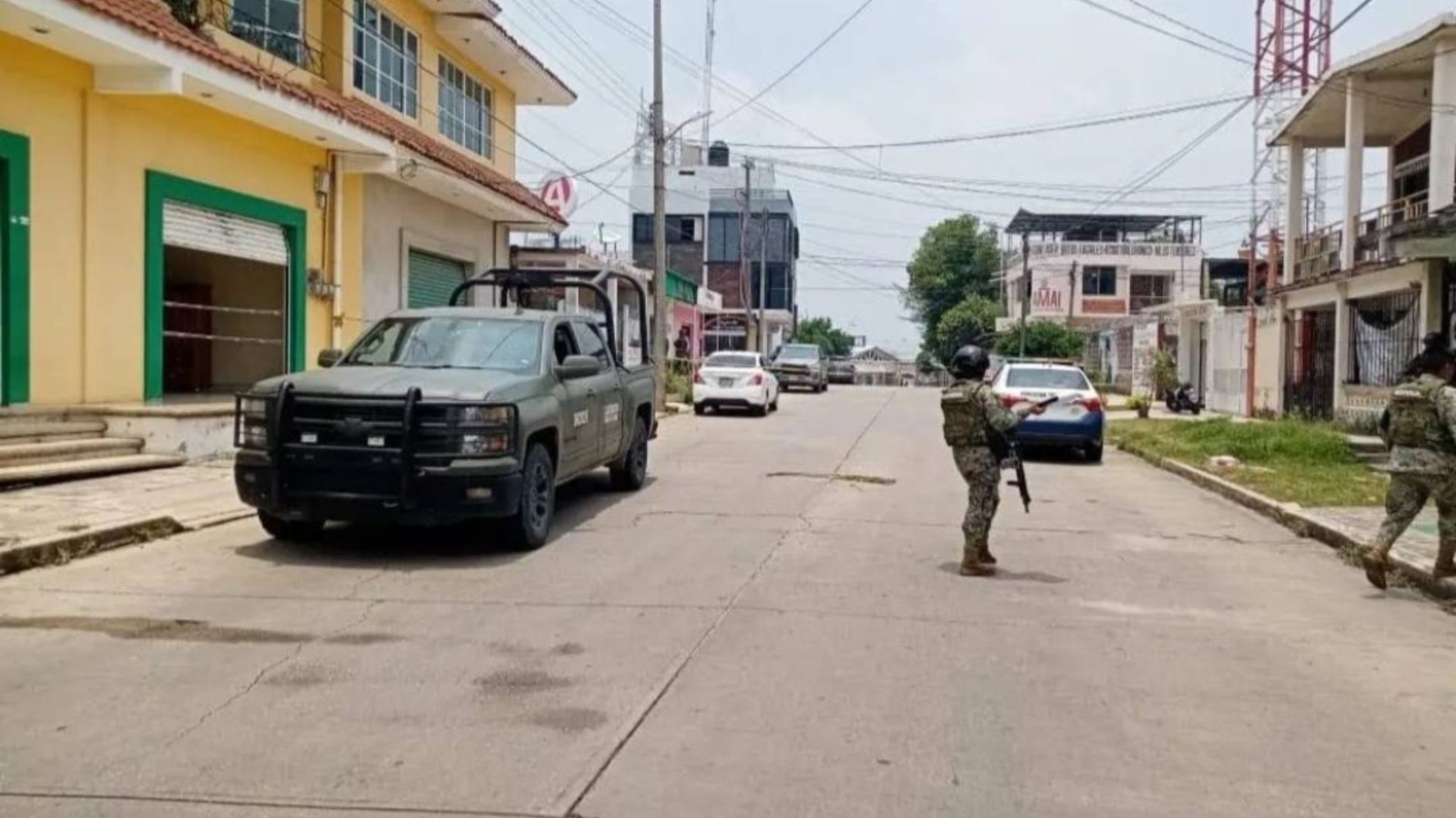 Atacan a Balazos Vehículo de Alcaldesa de Acayucan, Veracruz | N+