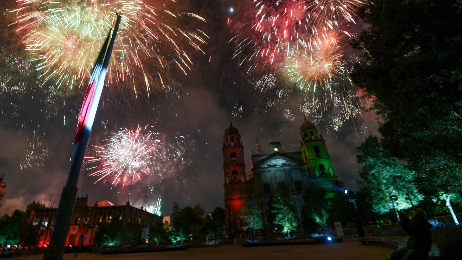 Música, Pirotecnia y Baile: Así se Vivió el Grito de Independencia en ...