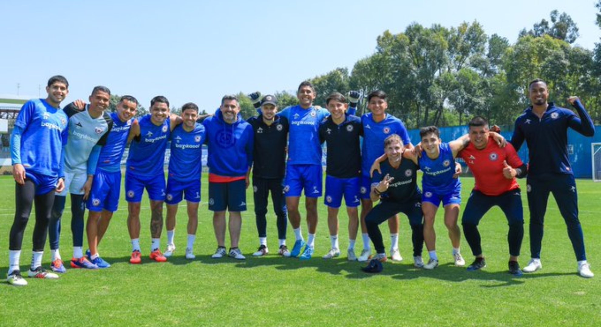 ¿A Qué Hora Juega Cruz Azul vs Puebla y Dónde ver el Partido de Liga MX ...
