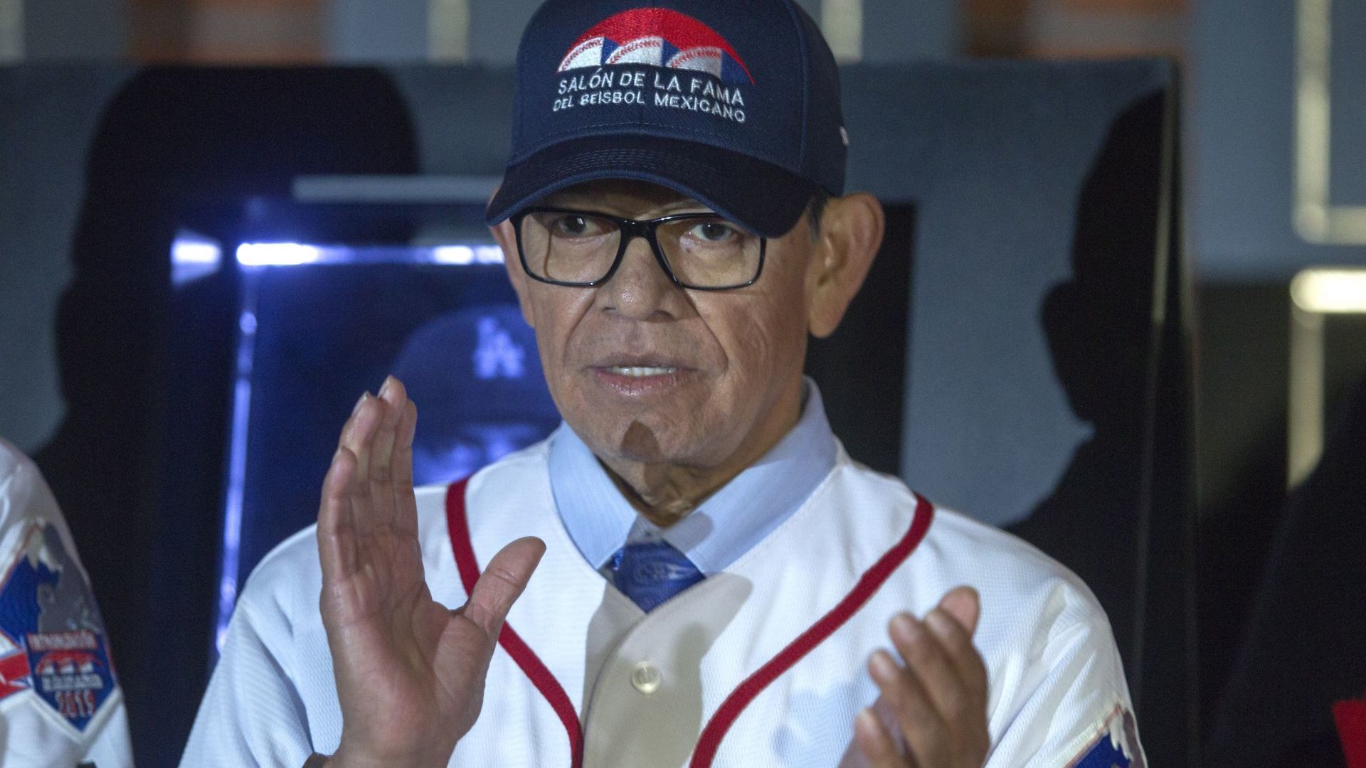 ¿De Qué Murió Fernando Valenzuela? El Toro Sufrió Complicaciones de ...