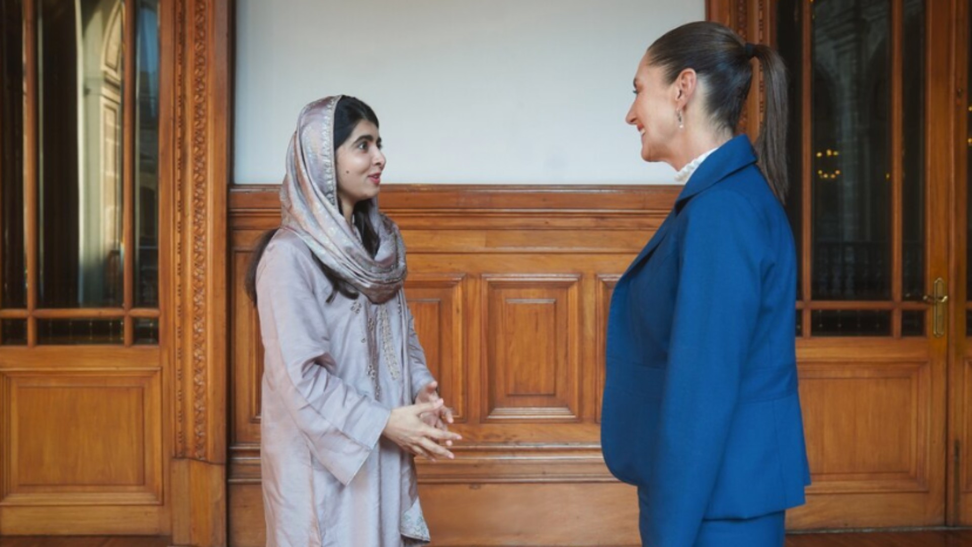 Malala Yousafzai, Premio Nobel de la Paz, se Reúne con Claudia ...