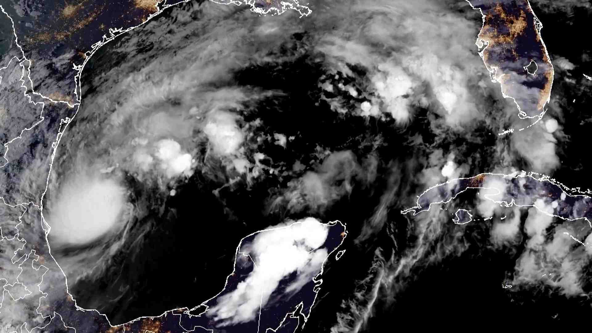 Tormenta Tropical Milton se Intensifica al Convertirse en Huracán y ...