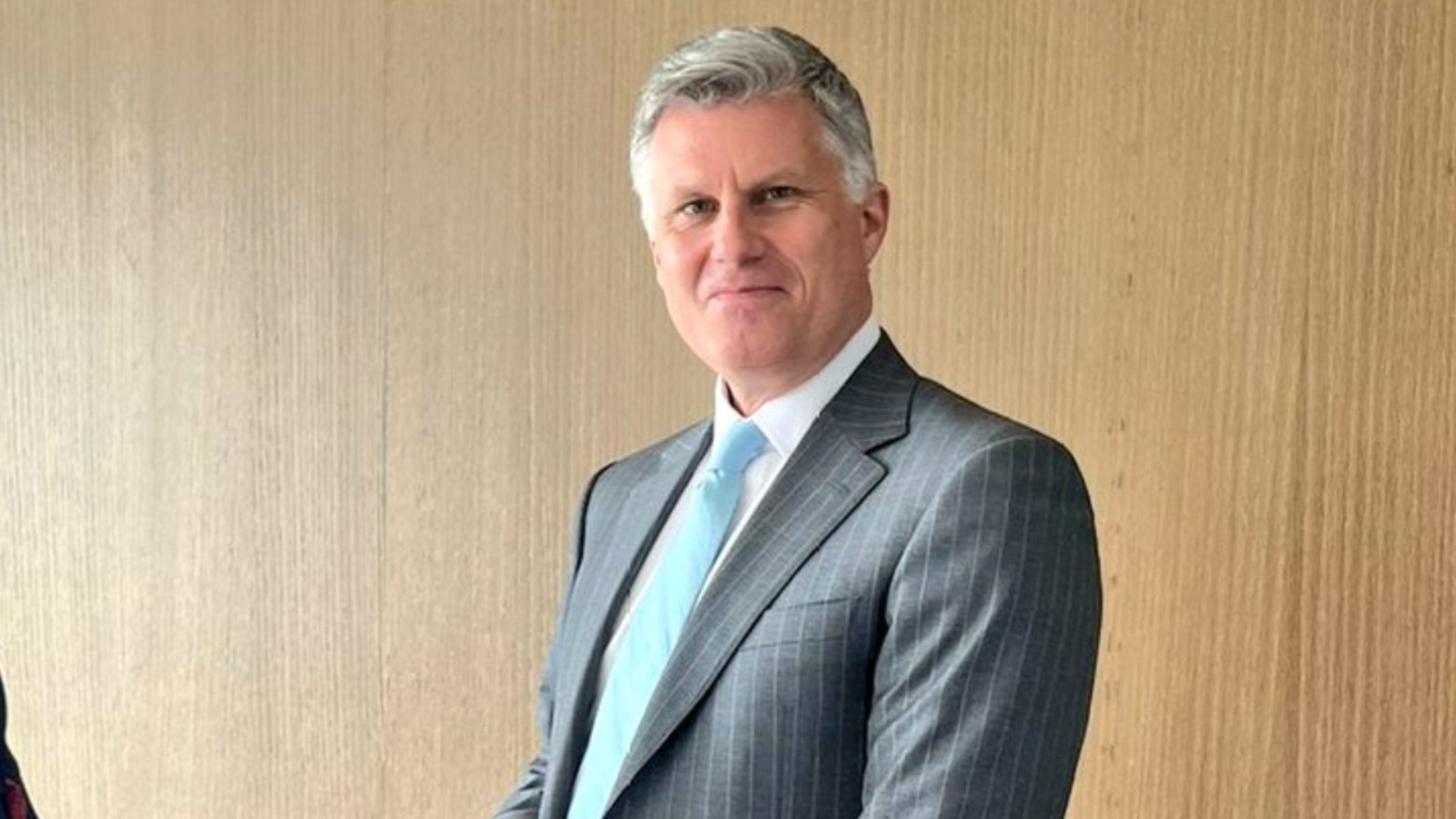 ¿Quién es Cameron MacKay, Nuevo Embajador de Canadá en México? Esta es ...
