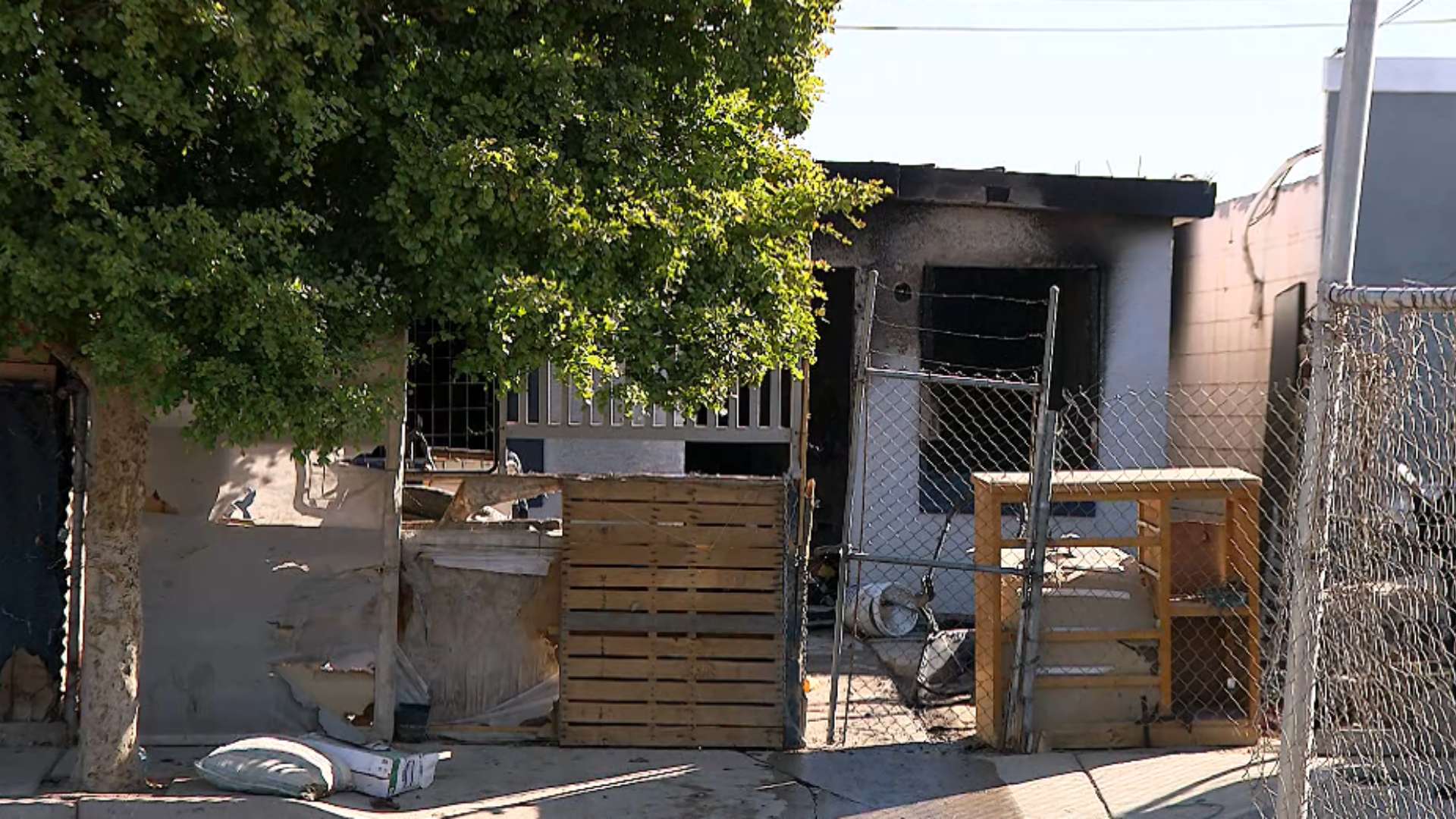 Dentro de Domicilio, Encuentran Cuerpo Calcinado y Encadenado en ...