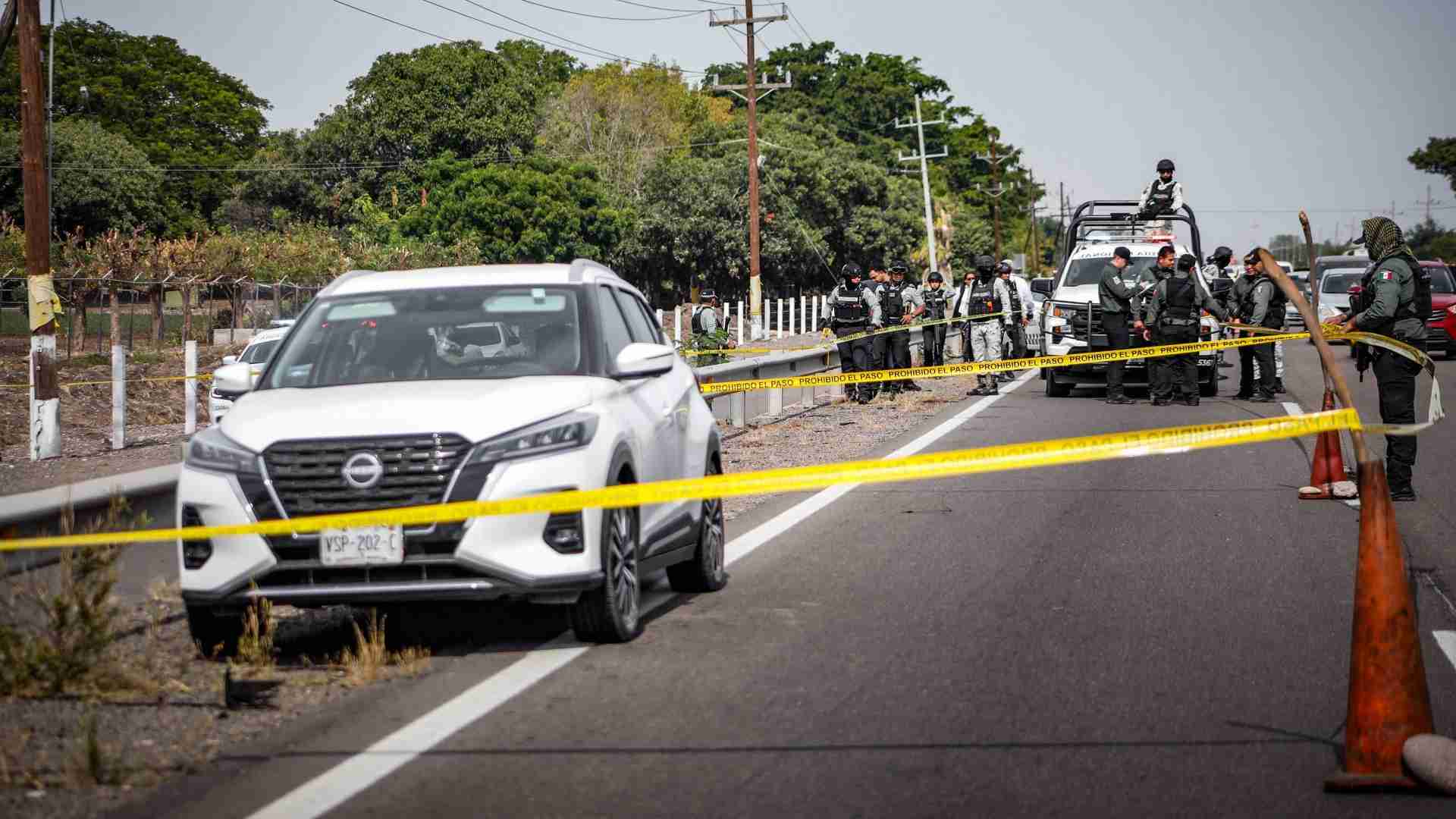 Viven Nueva Jornada de Violencia en Culiacán, Sinaloa, con Balaceras y Quema de Vehículos | N+