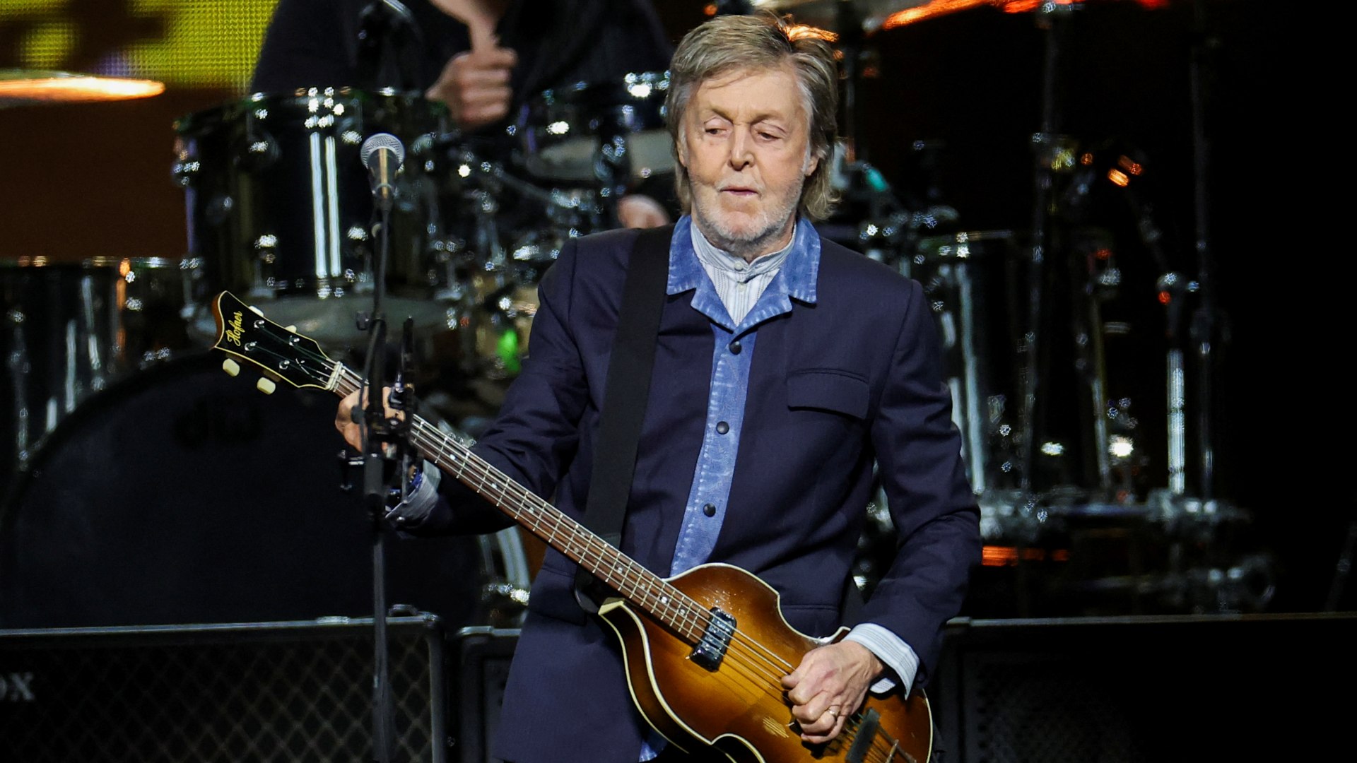 Video: Paul McCartney y Ringo Starr Dan Concierto Histórico y Cumplen ...