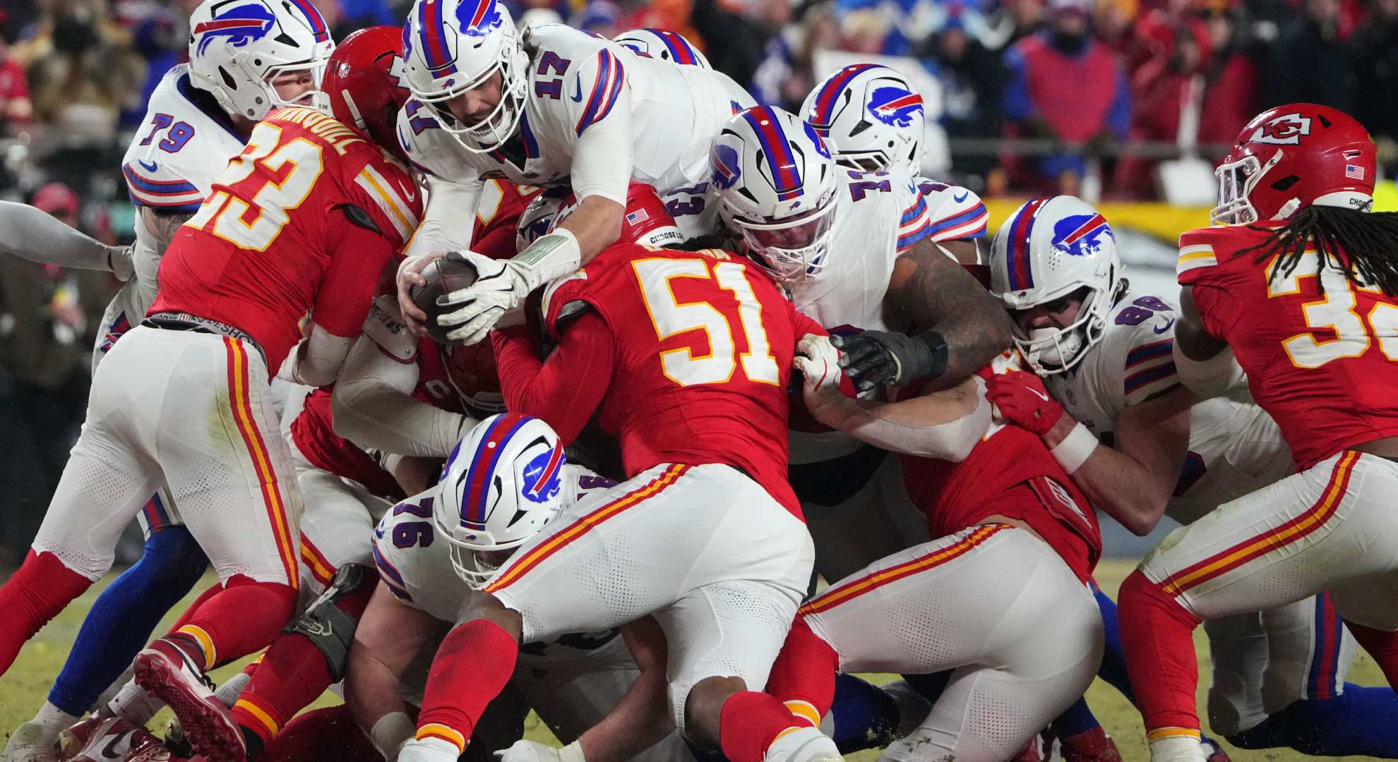 Los Chiefs Avanzan A La Final De La AFC Con Victoria Ajustada de 32-29 ...