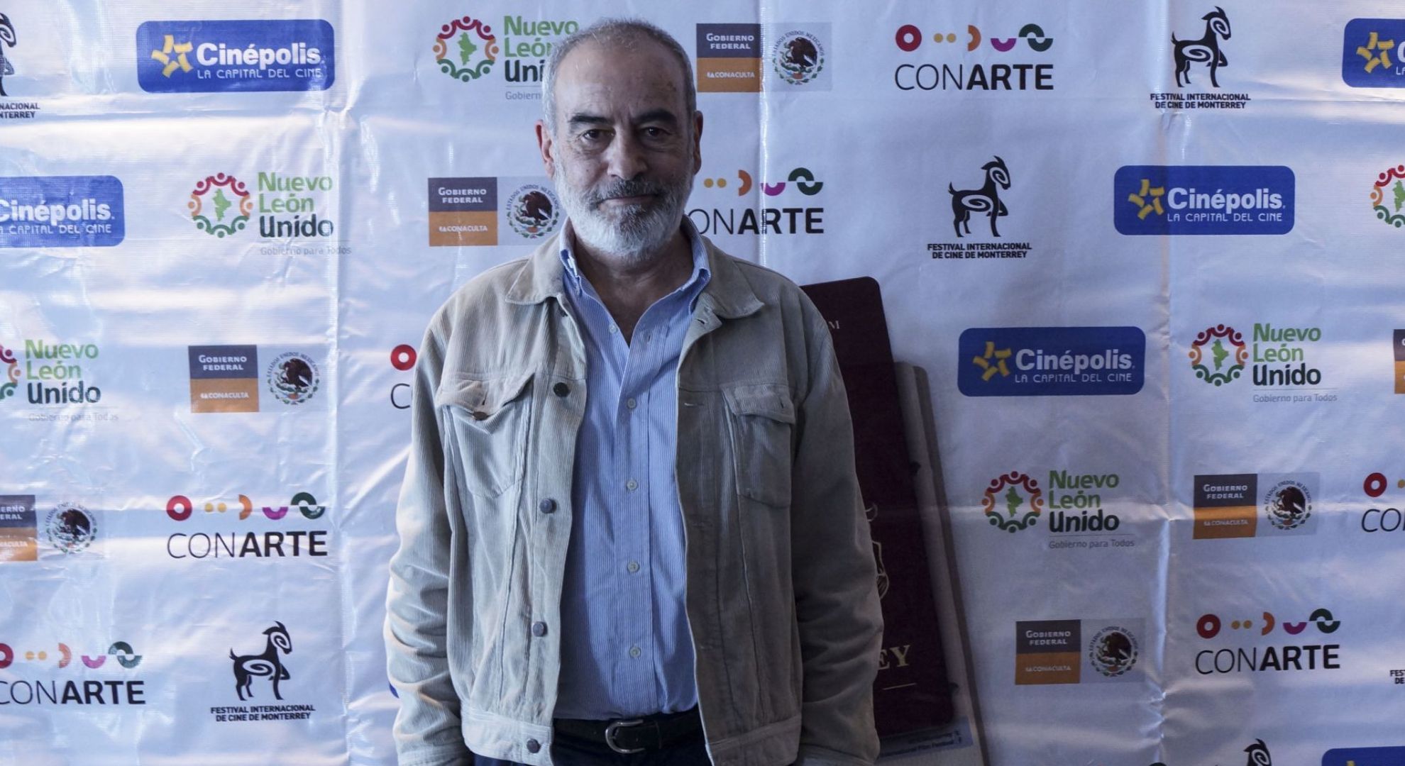 Murió Emilio Echevarría, Reconocido Actor de "Amores Perros" | N+