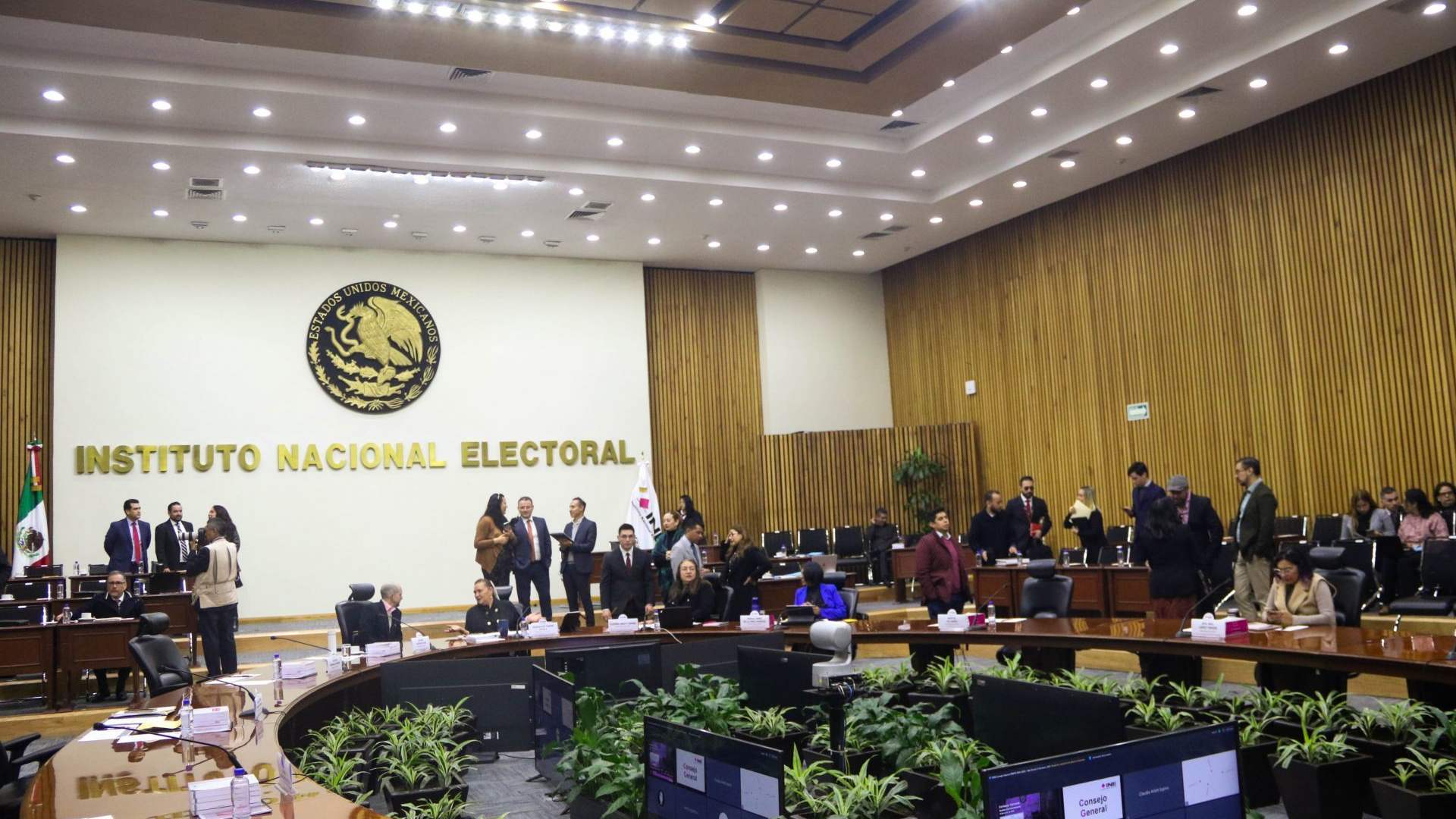 Listas las Boletas para Elecciones del Poder Judicial 2025; INE Aprueba Diseño | N+