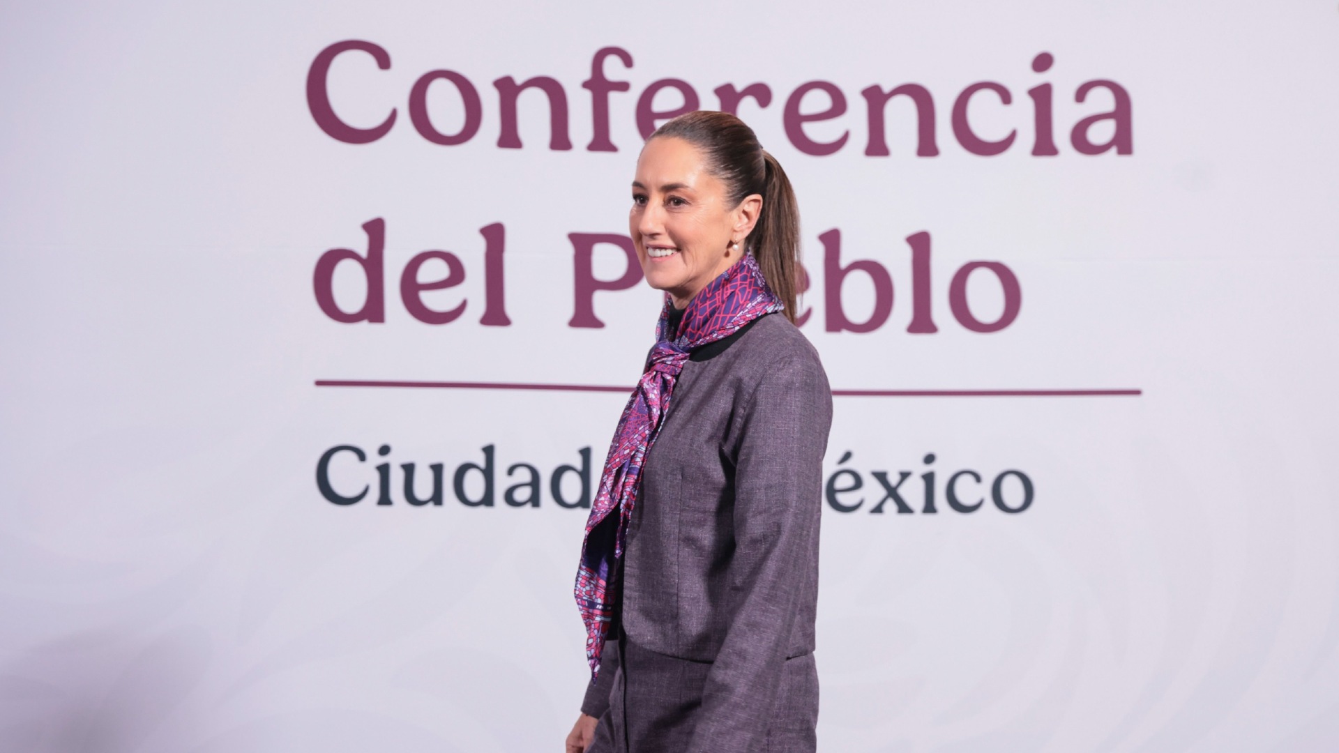 Los Desencuentros entre Ken Salazar y México: Sheinbaum Recuerda ...