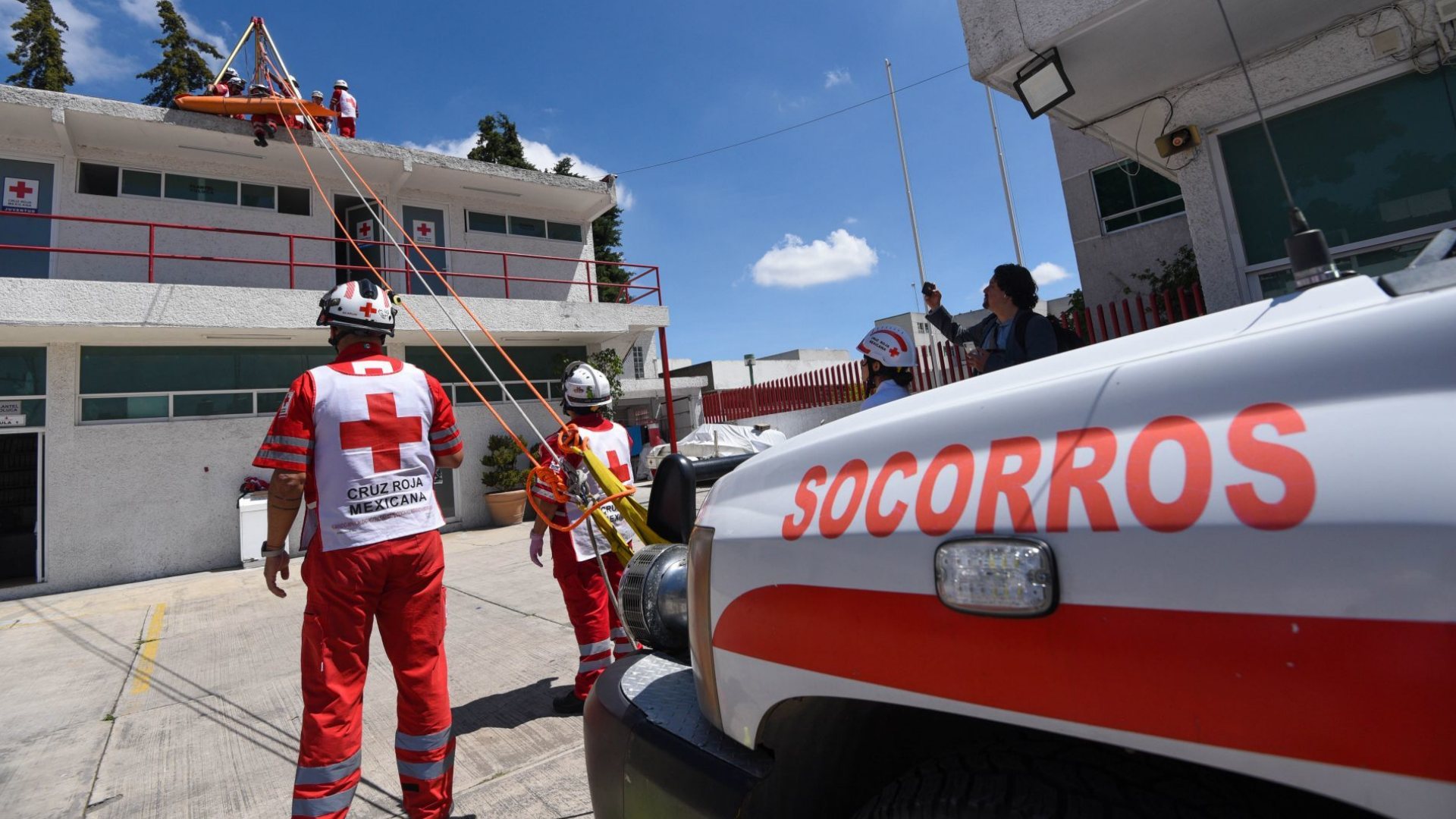Del Paricutín al Sismo de 1985: Momentos en que la Cruz Roja Ha Acompañado a México | N+