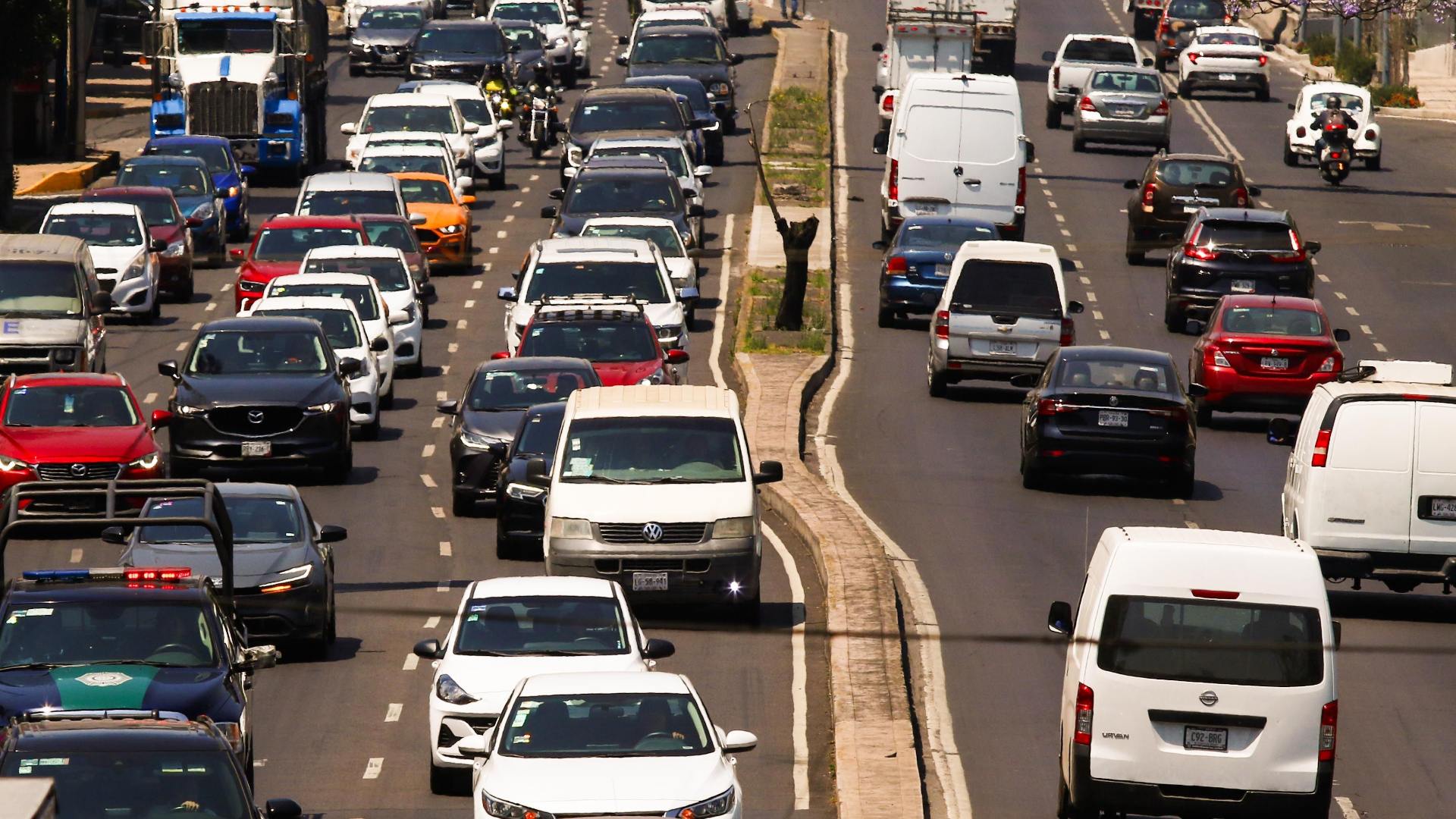 ¿Qué Carros Sí Circulan Hoy 11 de Abril 2025 en CDMX y Edomex? Lista de ...