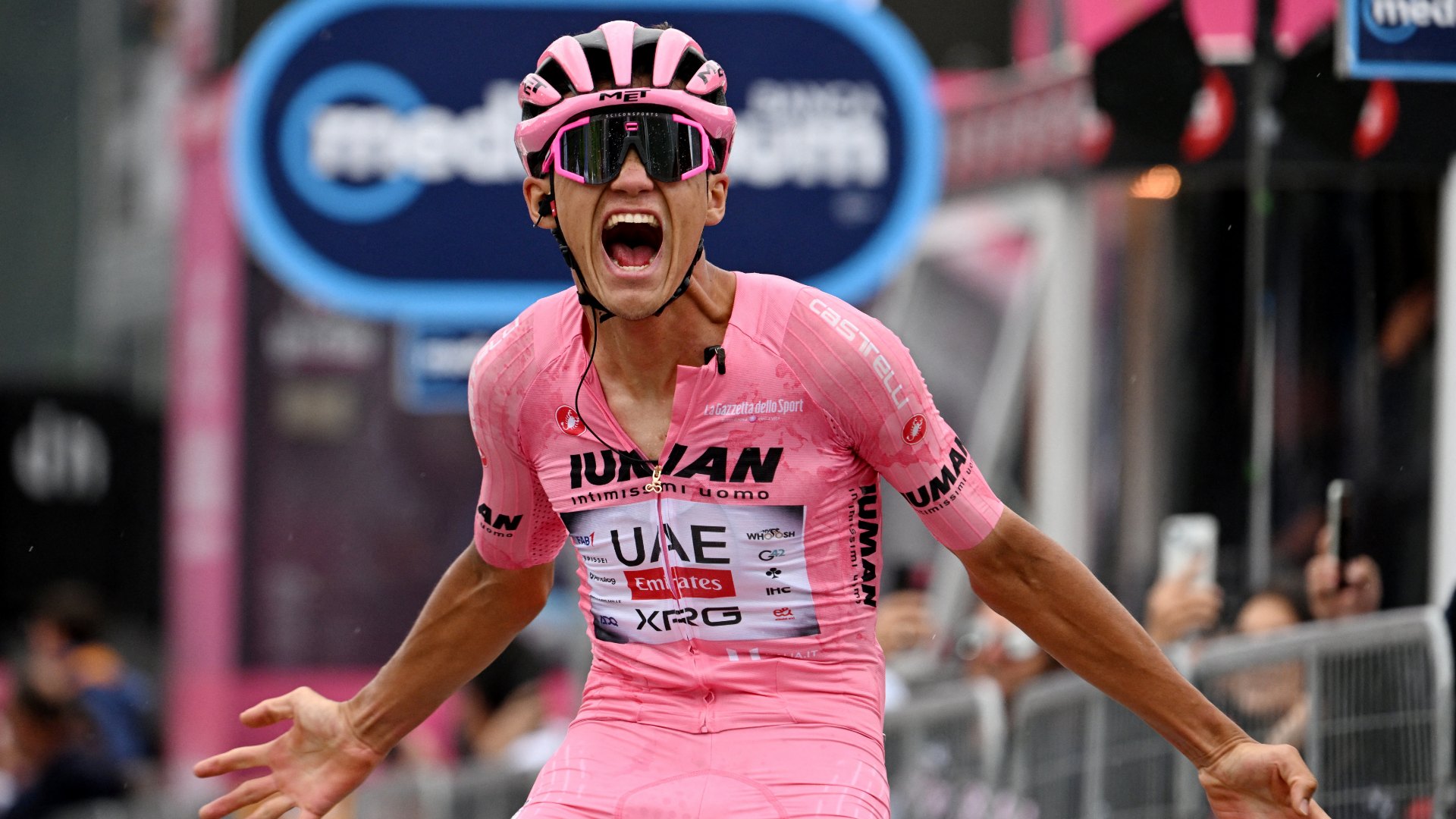 Isaac del Toro Gana Etapa 17 de Giro de Italia 2025 Hoy: Mantiene ...