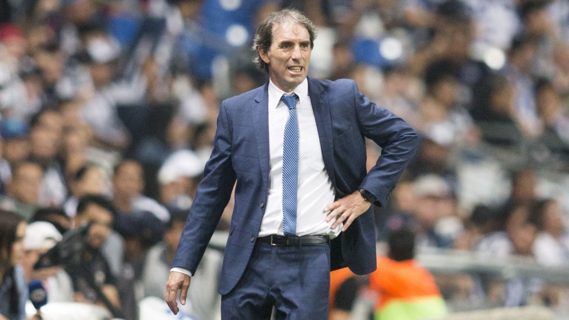 Oficial: Pachuca Anuncia Salida de Guillermo Almada como su Director Técnico y Agradece sus ...