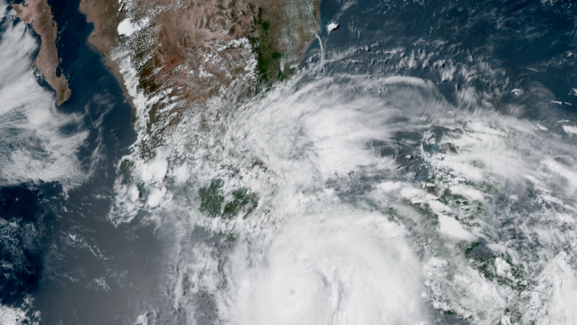 Ubicación Exacta del Huracán Erick 2025: ¿Dónde Está y Hacia Dónde se ...