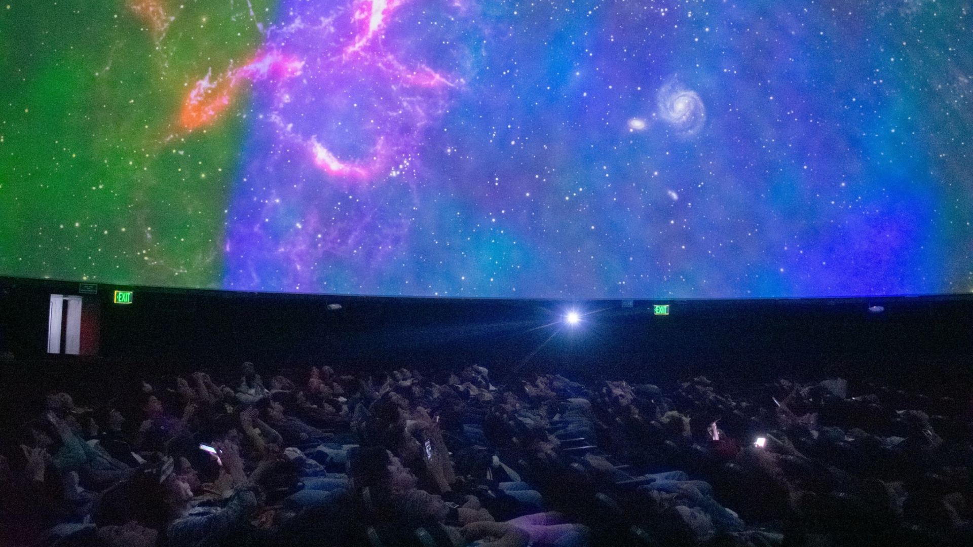Planetario Luis Enrique Erro del IPN Suspende Proyecciones en Domo ...