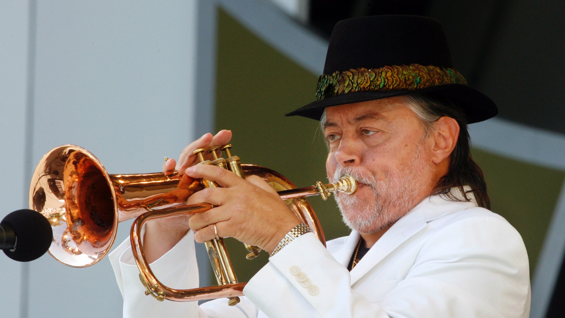 Muerte de Chuck Mangione Hoy: Fallece Leyenda del Jazz y Ganador de ...