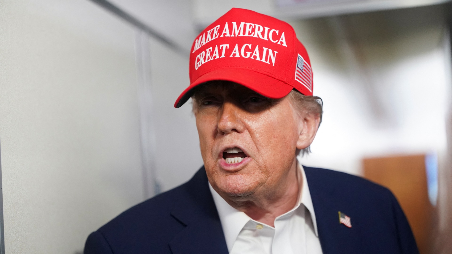 Trump Agradece a Agentes de ICE por "Recuperar Nuestra Soberanía y ...