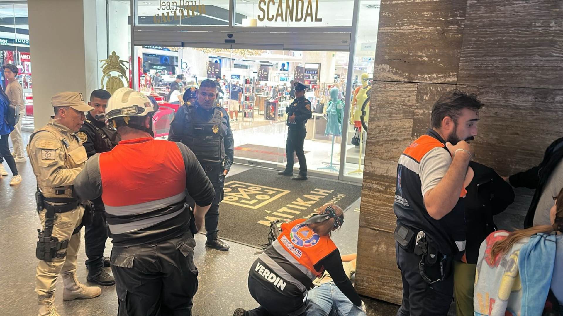 Cae Elevador en Centro Comercial Mítikah Hoy; ¿Qué Se Sabe? Últimas ...