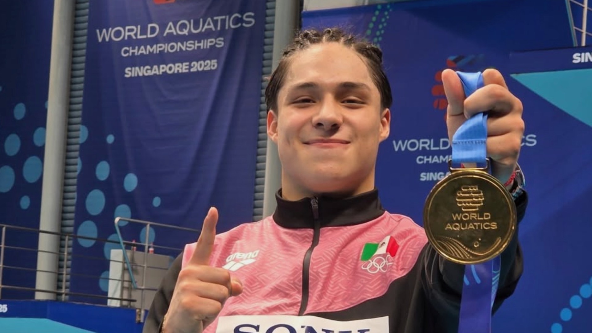 Osmar Olvera: ¿Quién es la Entrenadora que lo Llevó a Vencer a China en ...