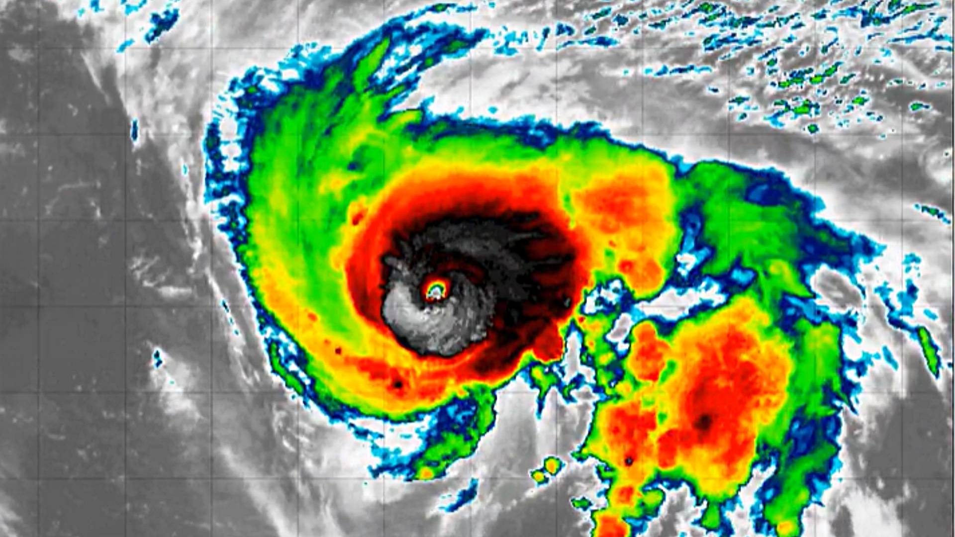 Clima Huracán Humberto Categoría 4 en el Atlántico: ¿Afectará a México ...