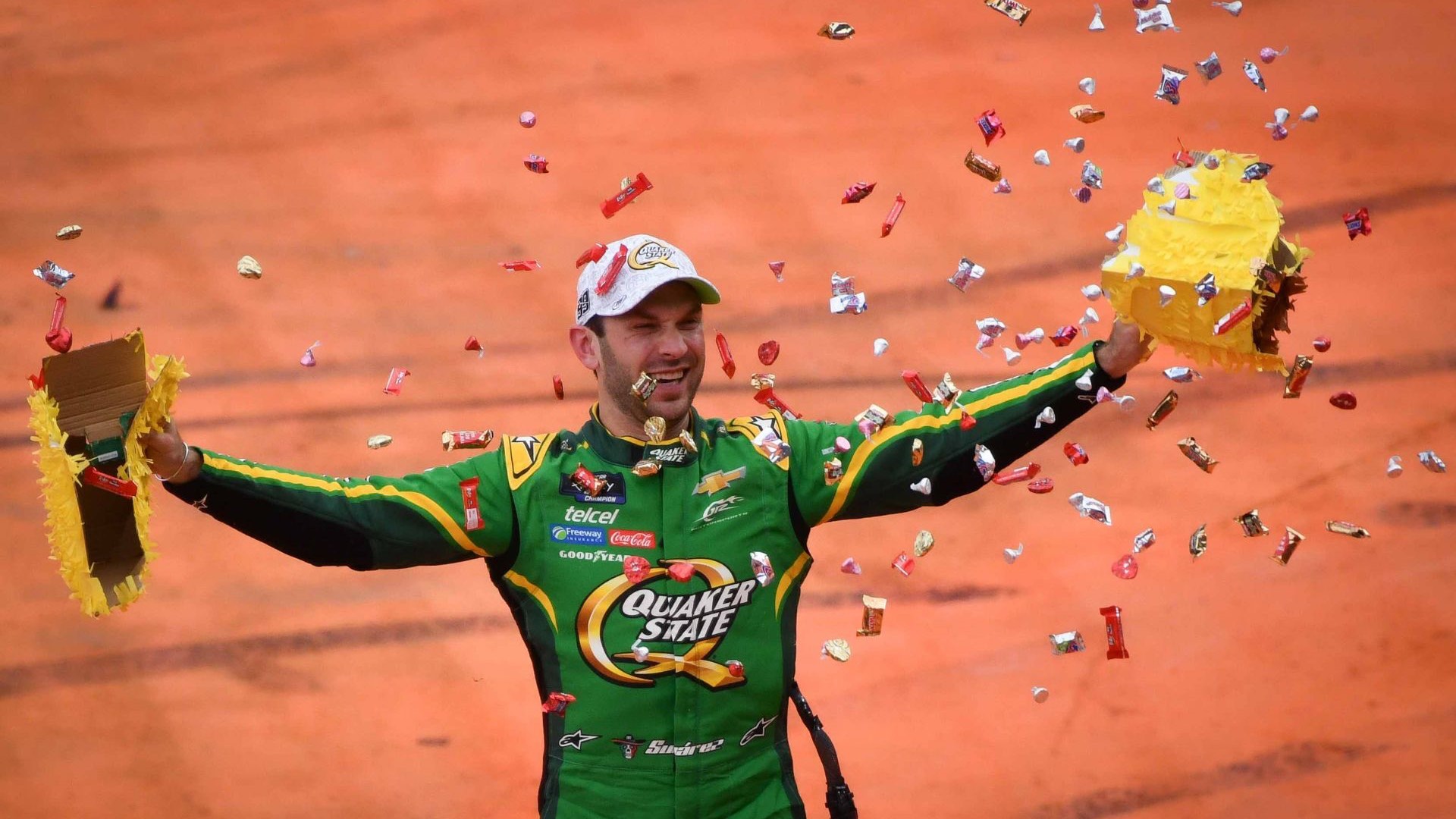 Daniel Suárez Firmó con Spire Motorsports Para Competir en la NASCAR ...