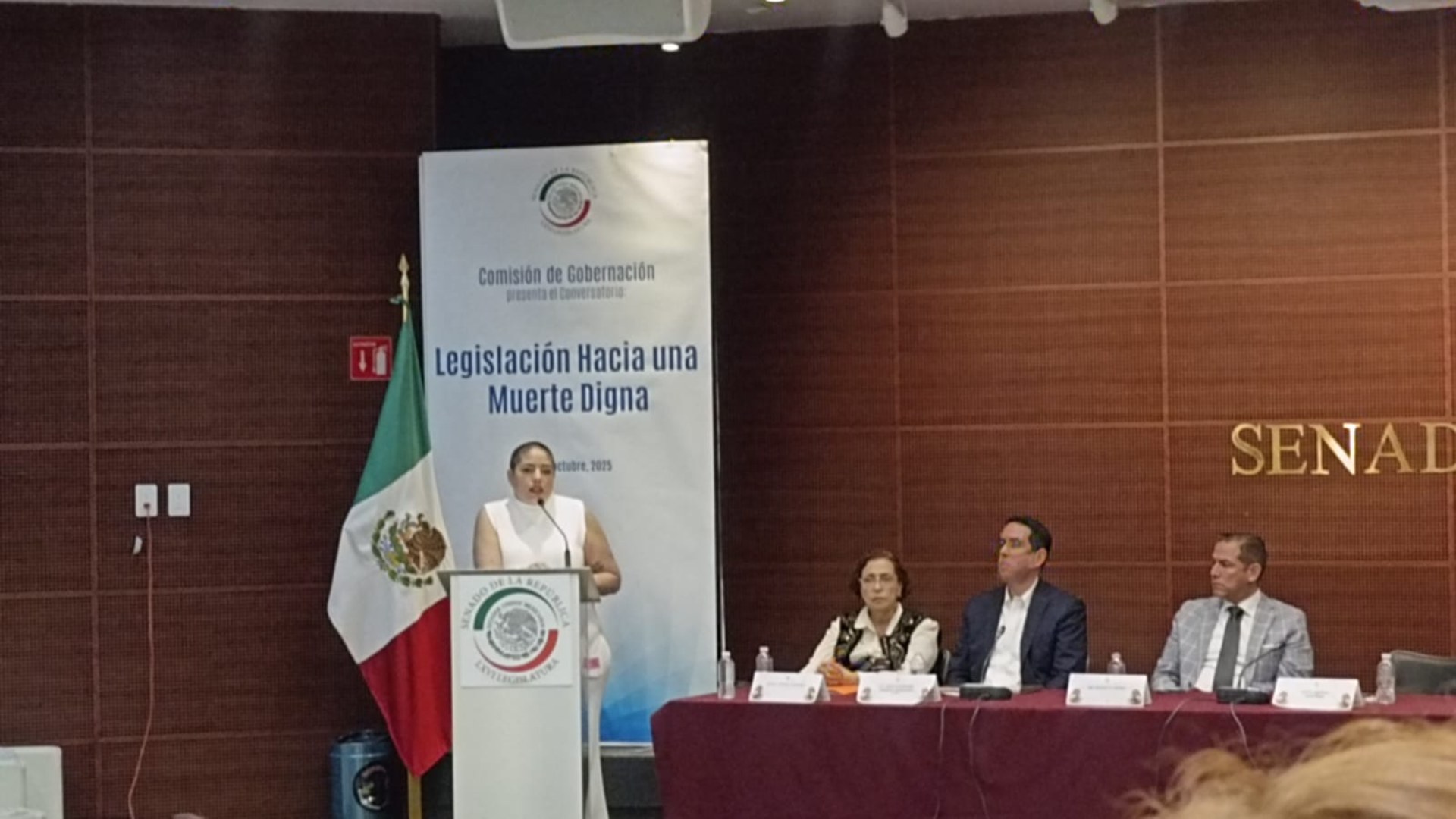 "Ley Trasciende" de Samara Martínez Llega al Senado; Plantea Eutanasia ...