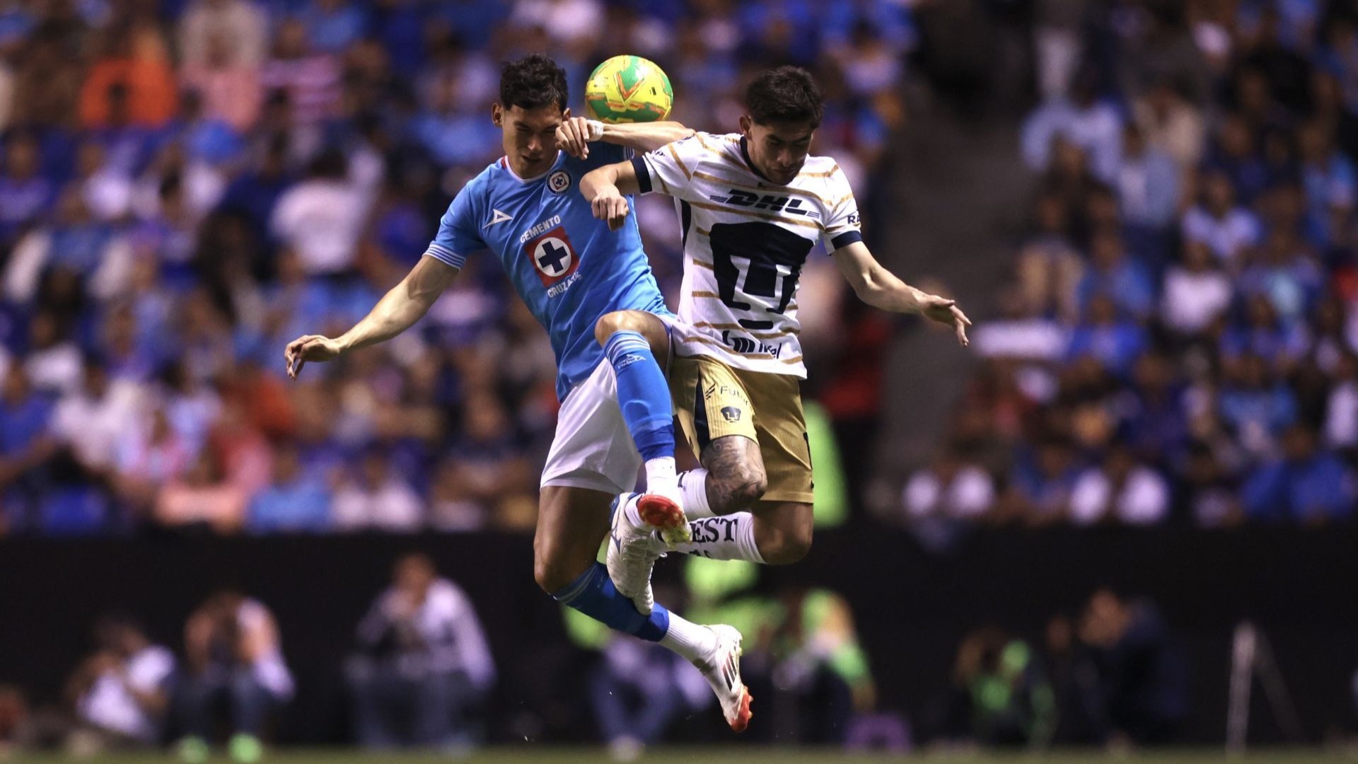 ¿A Qué Hora Juega Cruz Azul vs Pumas y Dónde Ver? Canal que Transmite ...