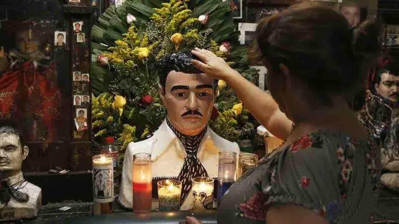 Quién es Jesús Malverde, el santo de los narcos | N+