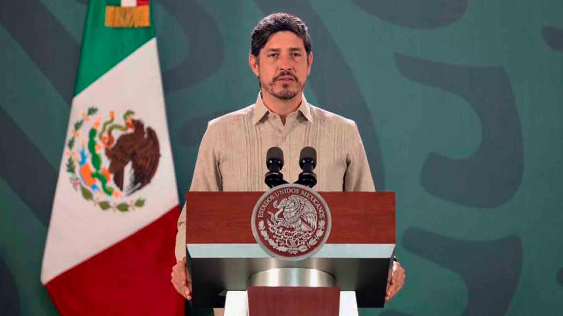 AMLO asegura que Pablo Monroy, embajador de México en Perú, “es un ...