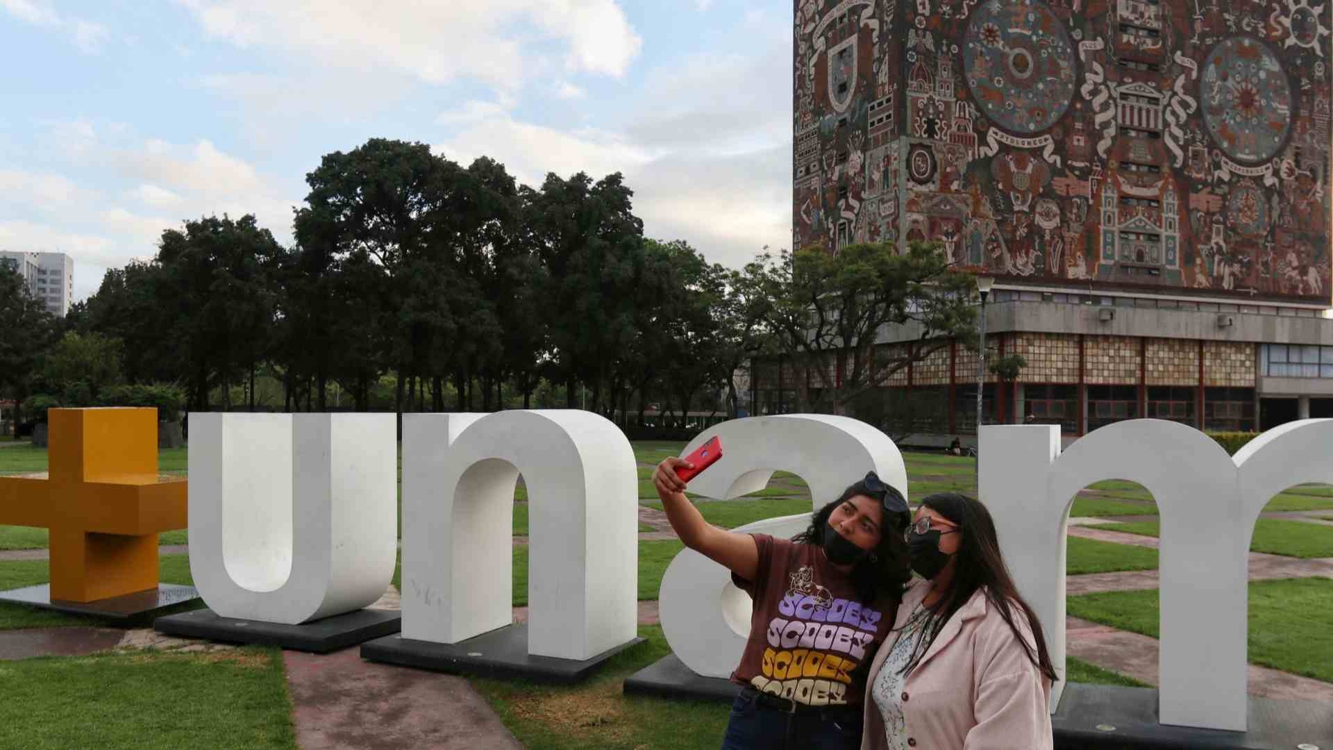 Credencial de Exalumno UNAM: ¿Dónde hacen descuentos al presentarla y ...